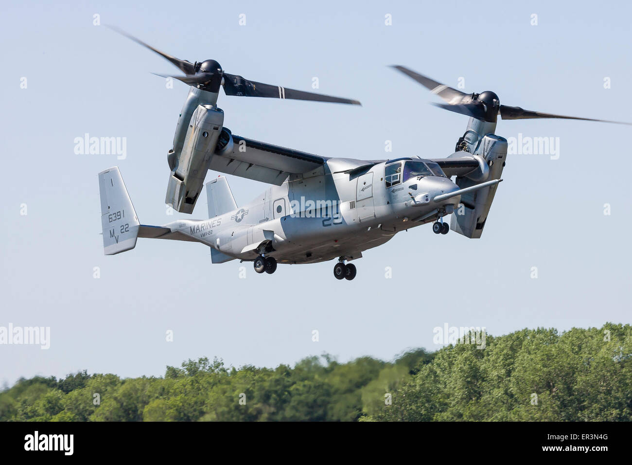 A V-22B Osprey of the U.S. Marine Corps takes off from RAF Fairford ...