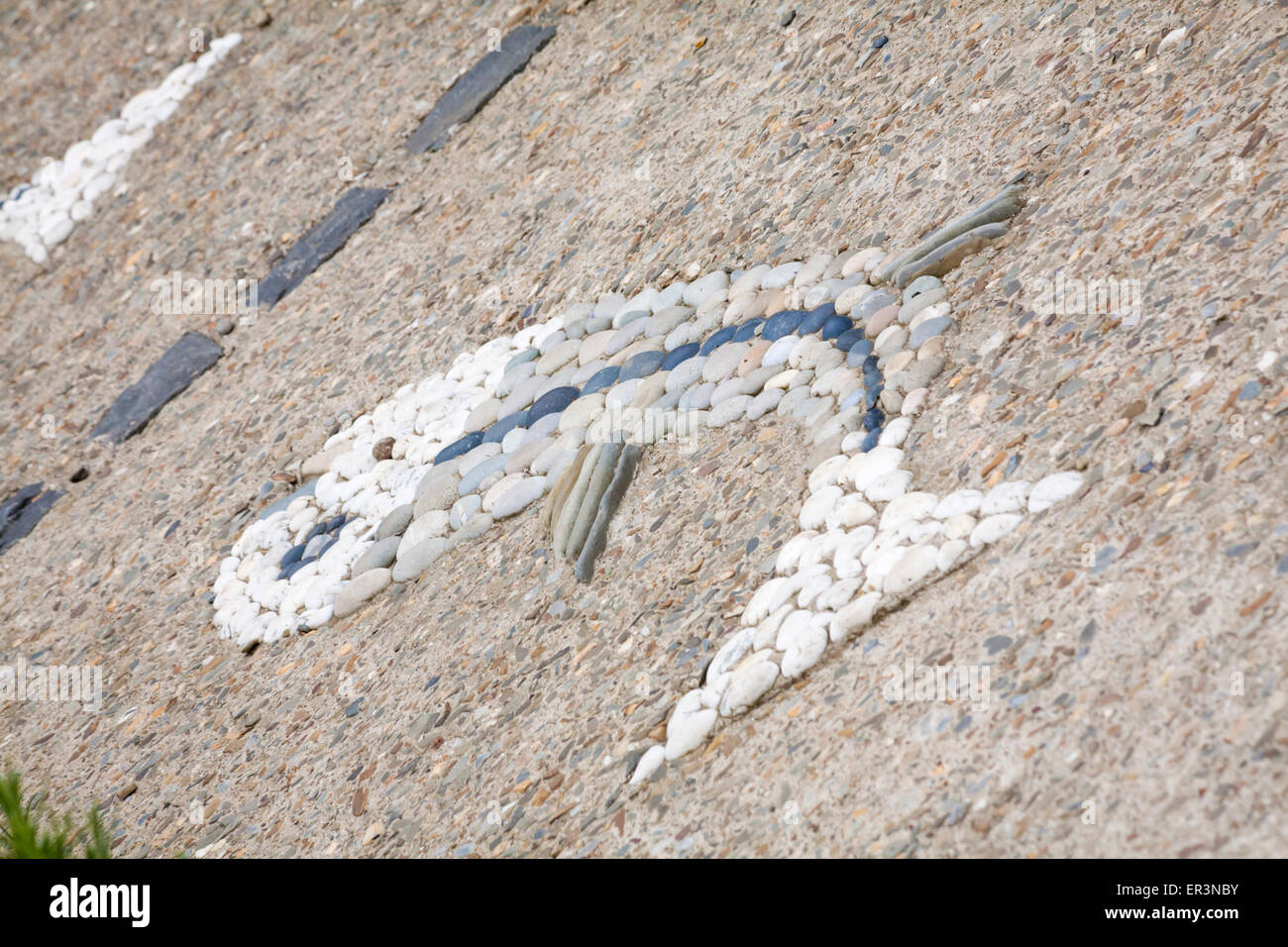 Pebbles mosaic hi-res stock photography and images - Alamy