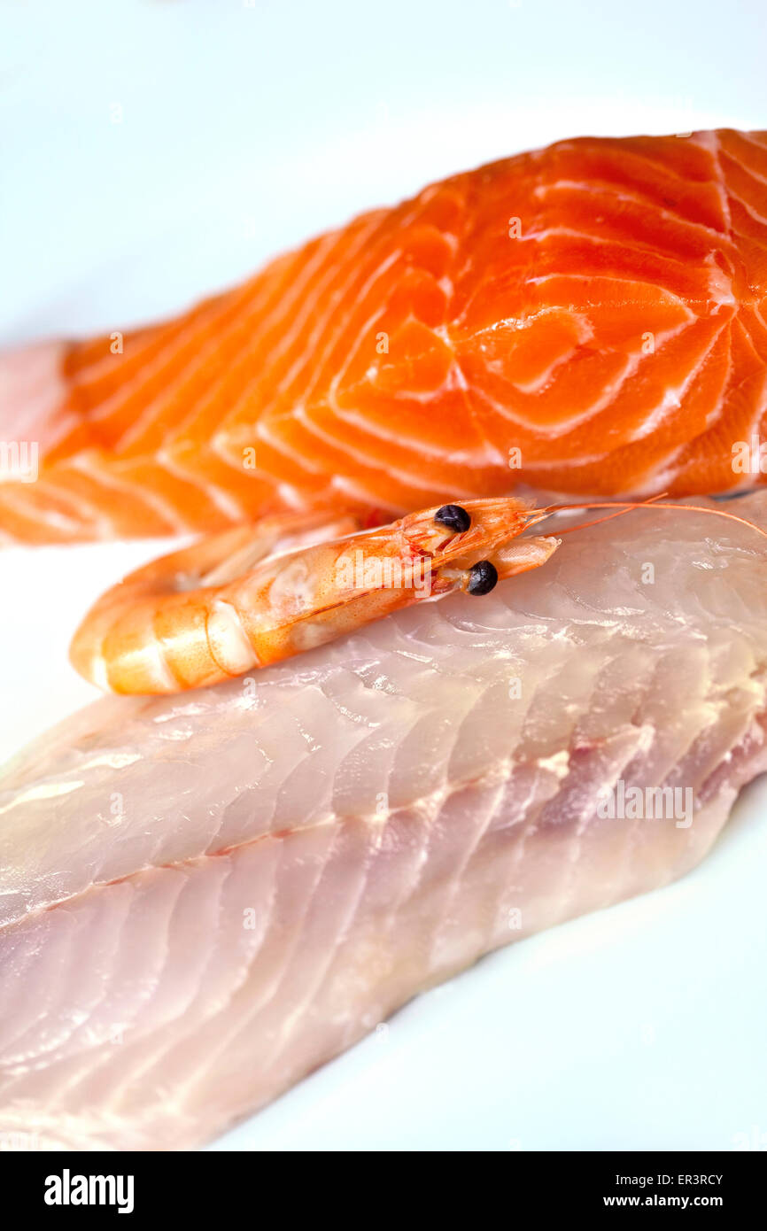 Cut shrimp hi-res stock photography and images - Alamy