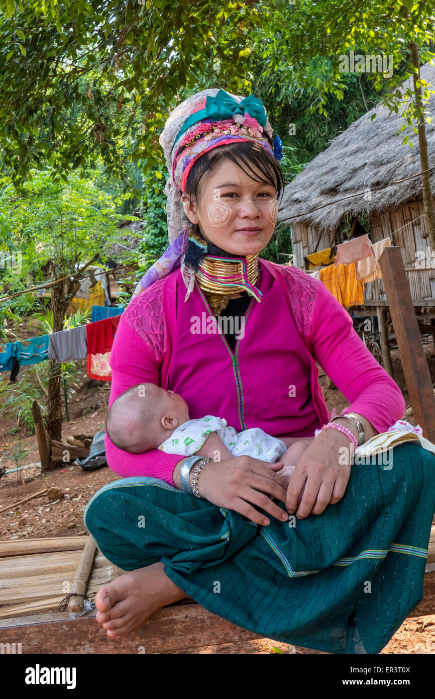 Long Neck Woman with here Child, Long Neck Karen, from the tribe of the ...