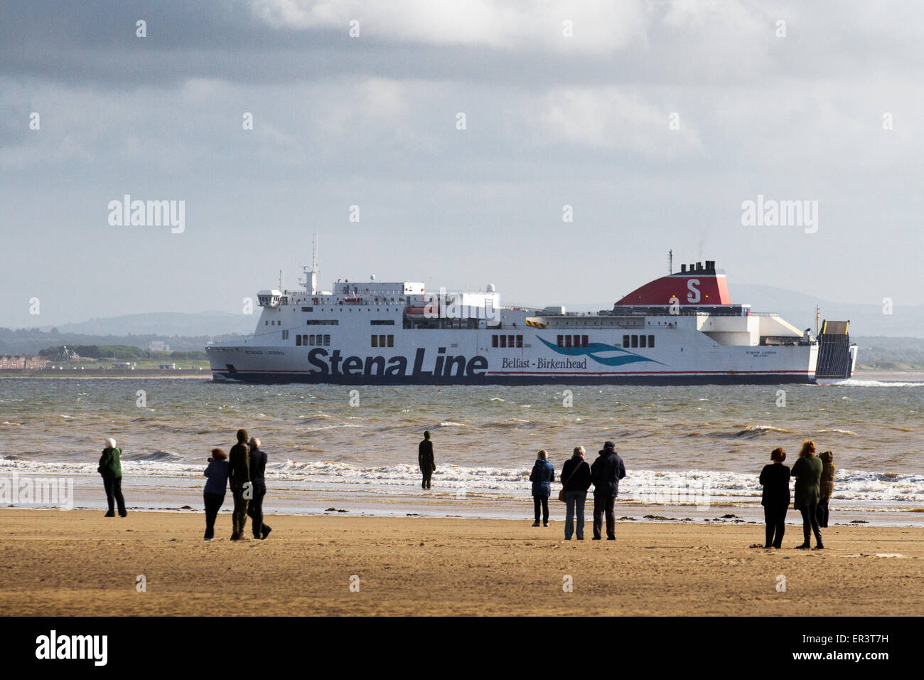 Liverpool, Merseyside, UK 26th May, 2015. Liverpool, Stena Line Ferry ...