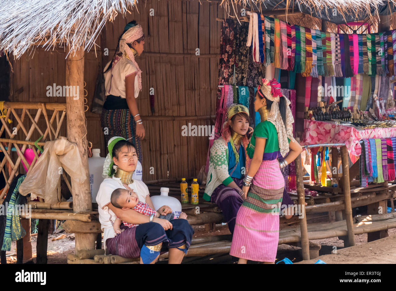 Long Neck Women, Long Neck Karen, from the tribe of the Karen, Chiang ...