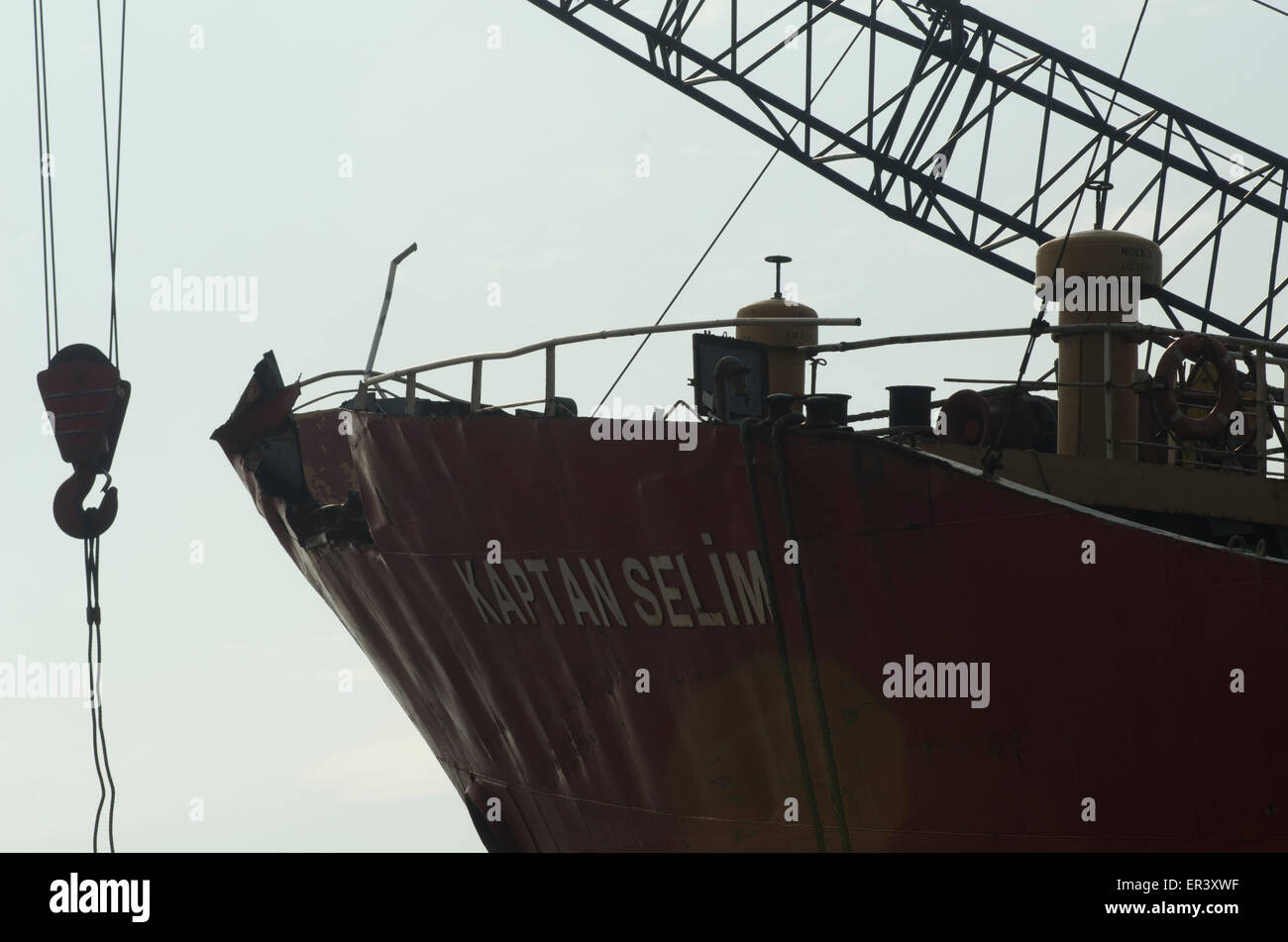 Turkish ship breaking yards aliaga hi-res stock photography and images ...