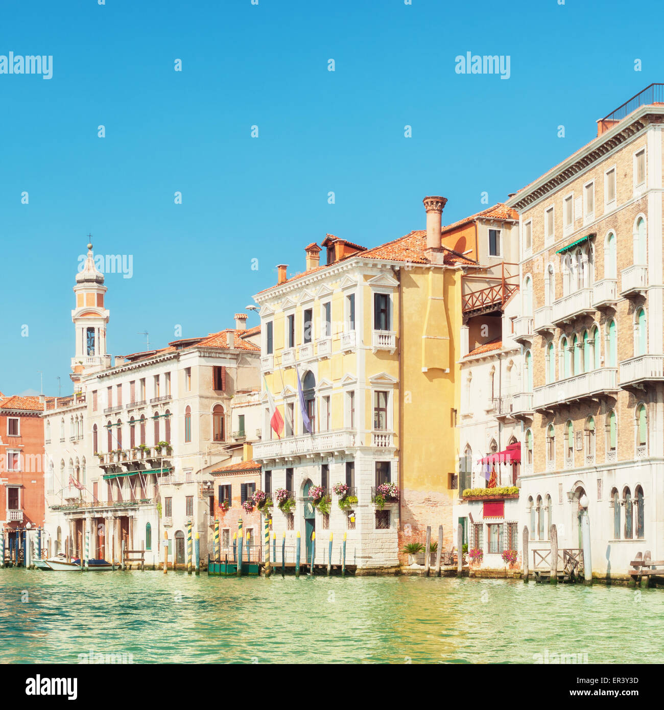 Buildings in venice hi-res stock photography and images - Alamy