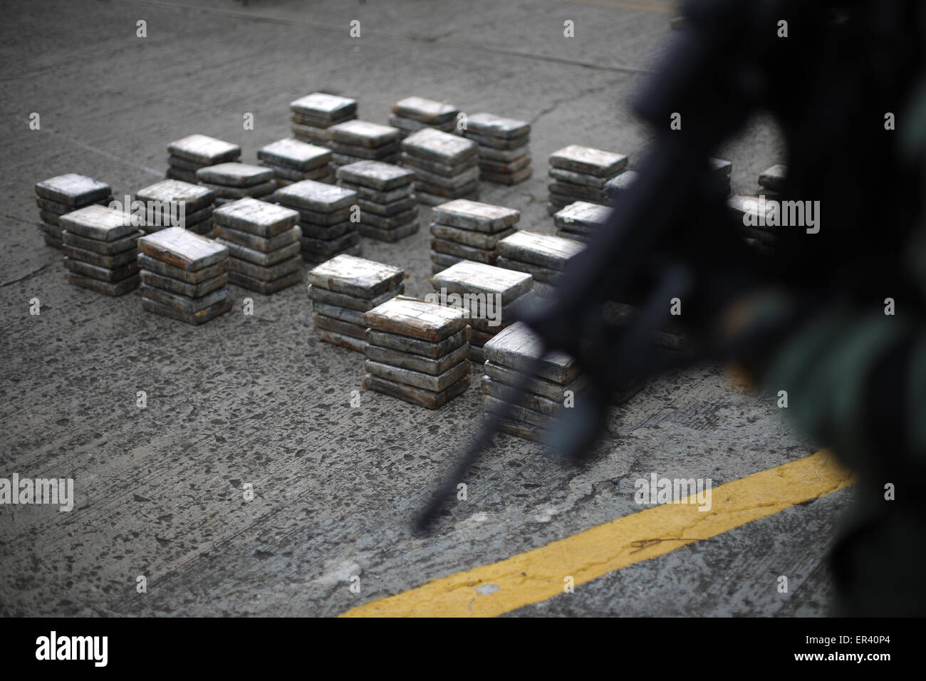Kilos of cocaine hi-res stock photography and images - Alamy