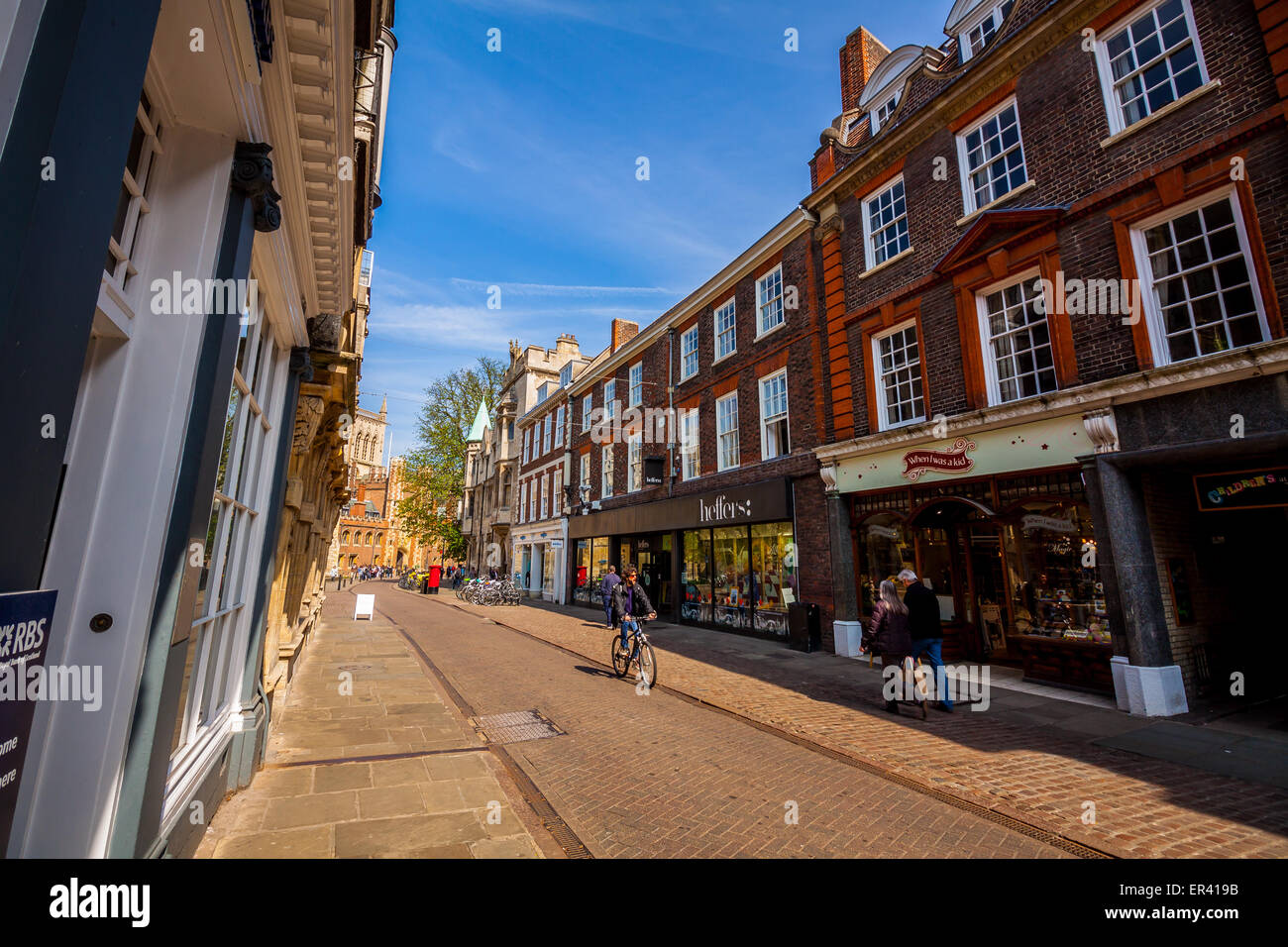 Cambridge trinity street hi-res stock photography and images - Alamy