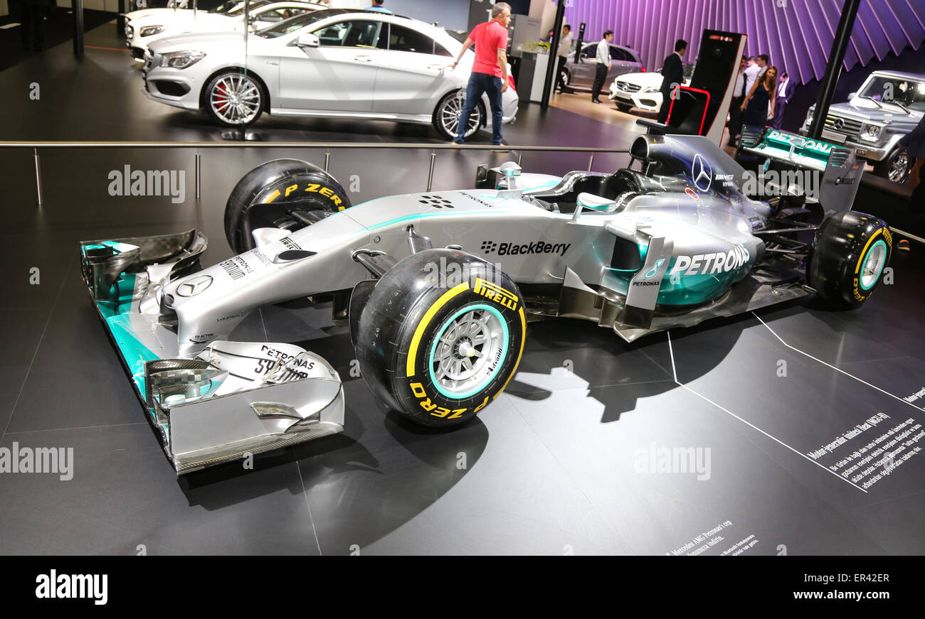 Mercedes f1 car 2015 hi-res stock photography and images - Alamy
