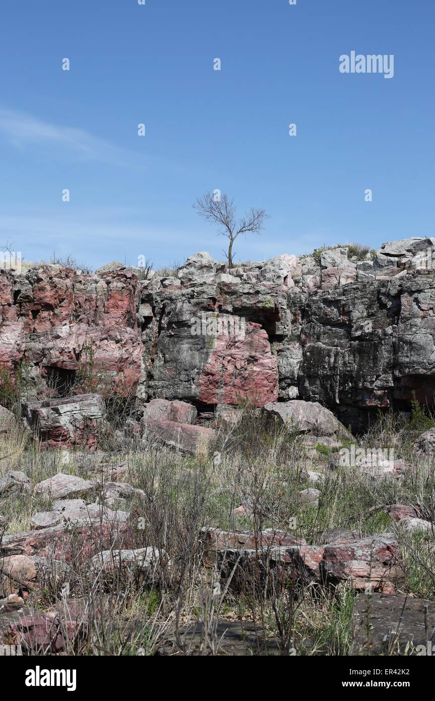A red rock wall at Pipestone National Monument in Minnesota Stock Photo ...