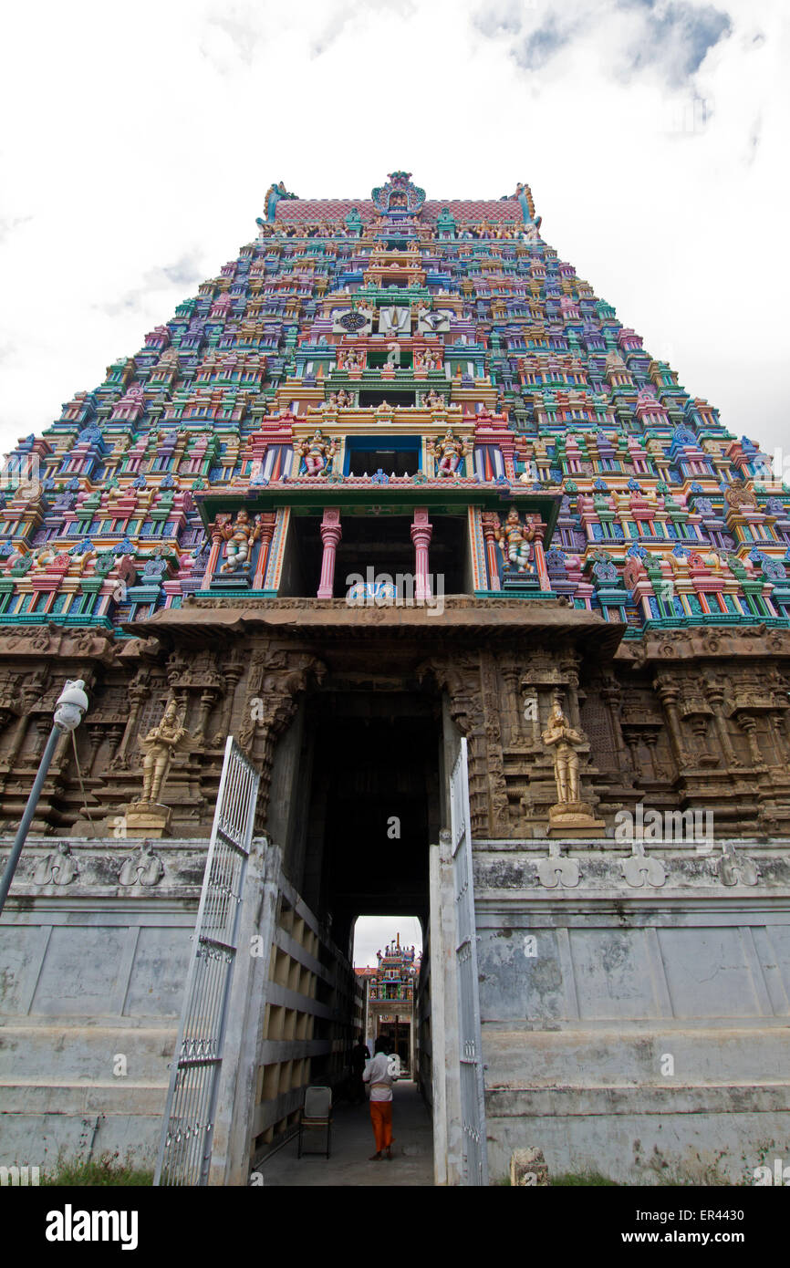 Architectural design of Aandal temple at Sreevalliputhoor, Tamilnadu ...