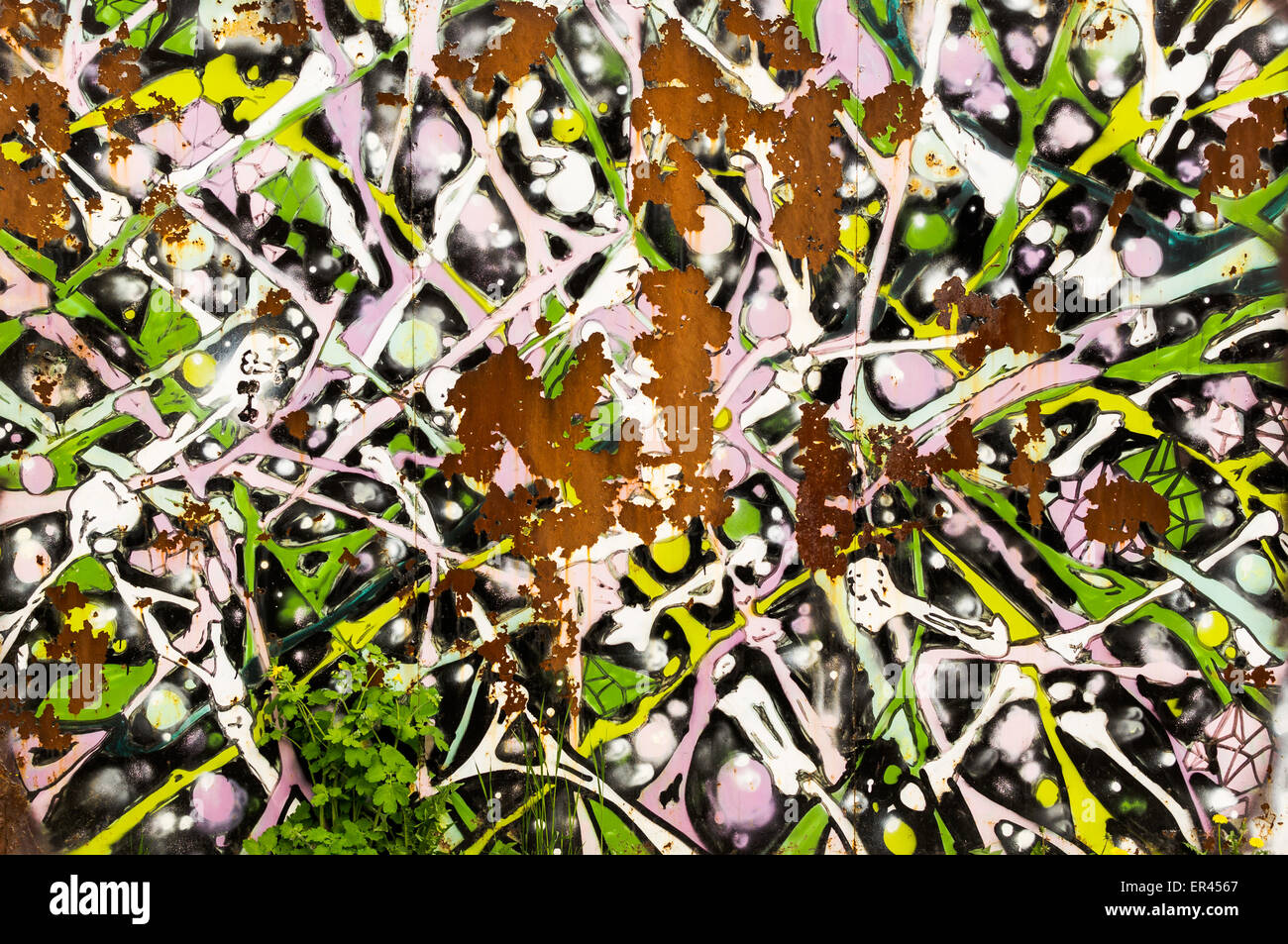 Abstract pattern spray paint design with rust and decay Stock Photo - Alamy