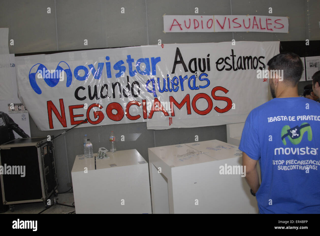 Barcelona, Spain. 27th May, 2015. Day 51 and workers from movistar ...