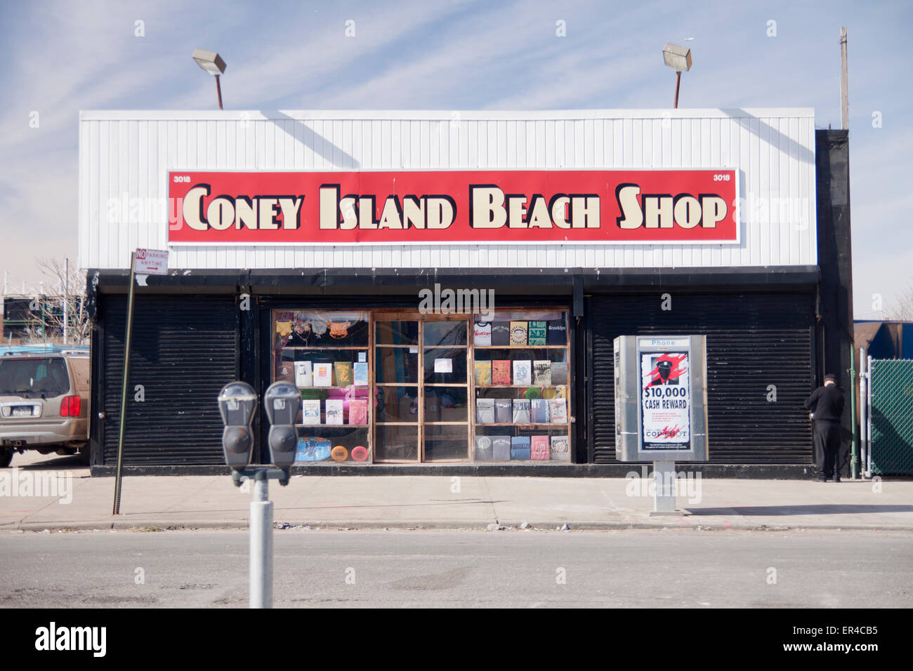 Coney Island beach shop front Stock Photo - Alamy
