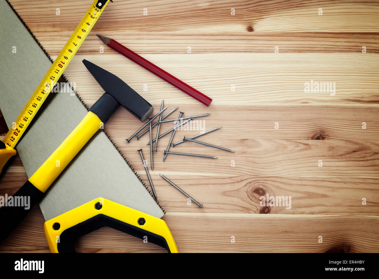 Builders hand measuring tape hi-res stock photography and images - Alamy