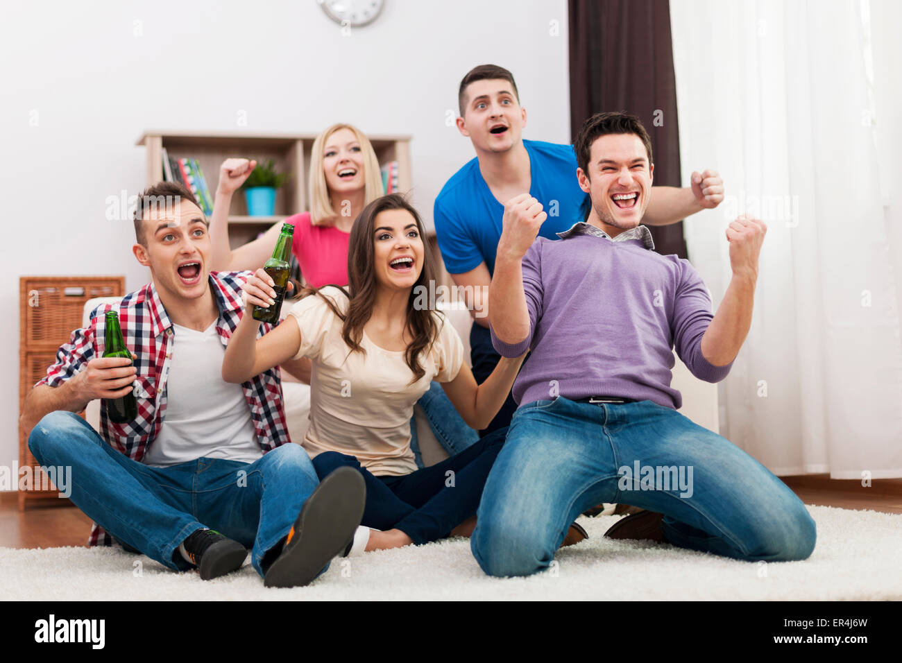 Hanging out with friends at home hi-res stock photography and images ...