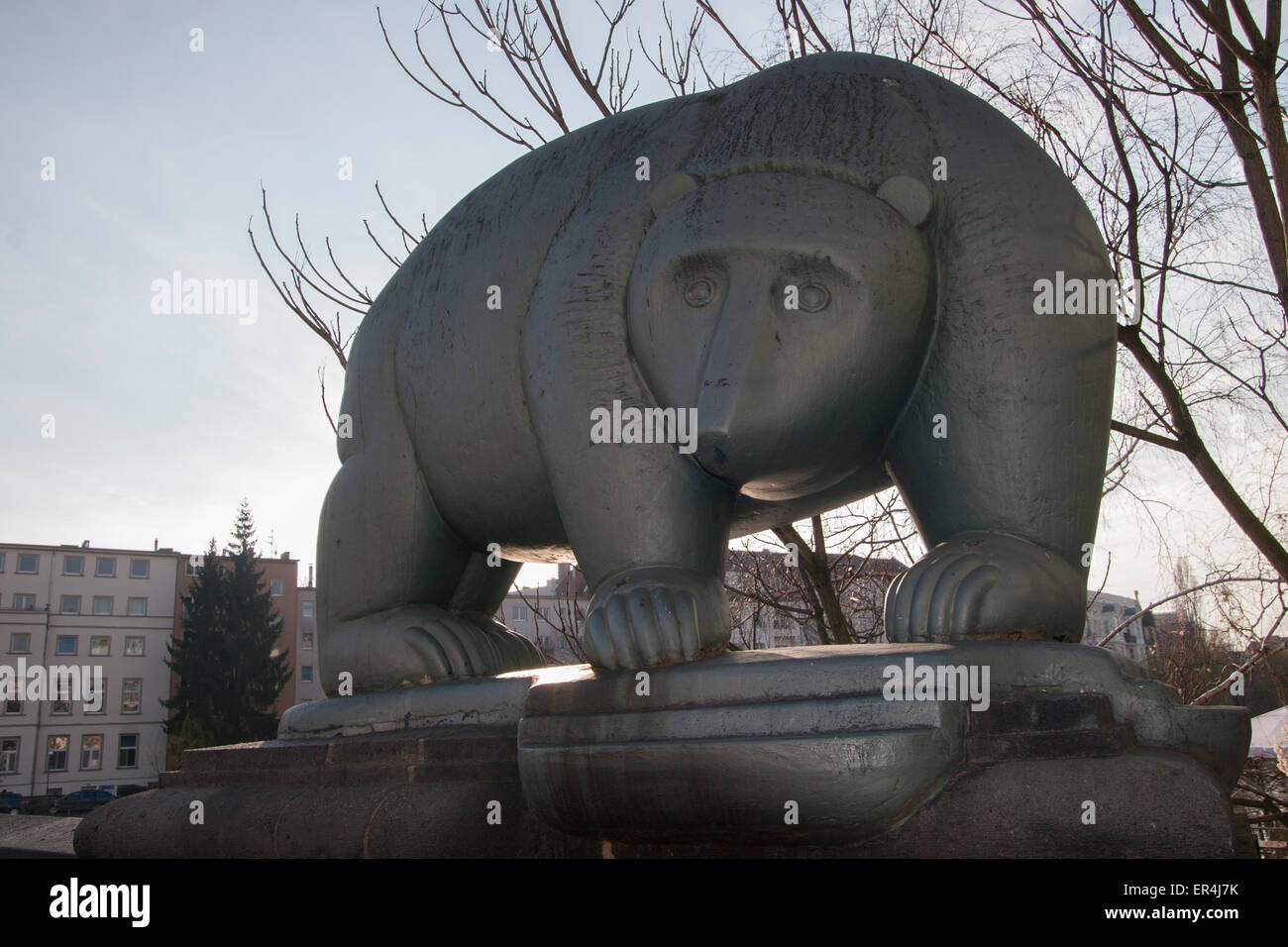 Berlin Bear Statue Stock Photos & Berlin Bear Statue Stock Images - Alamy