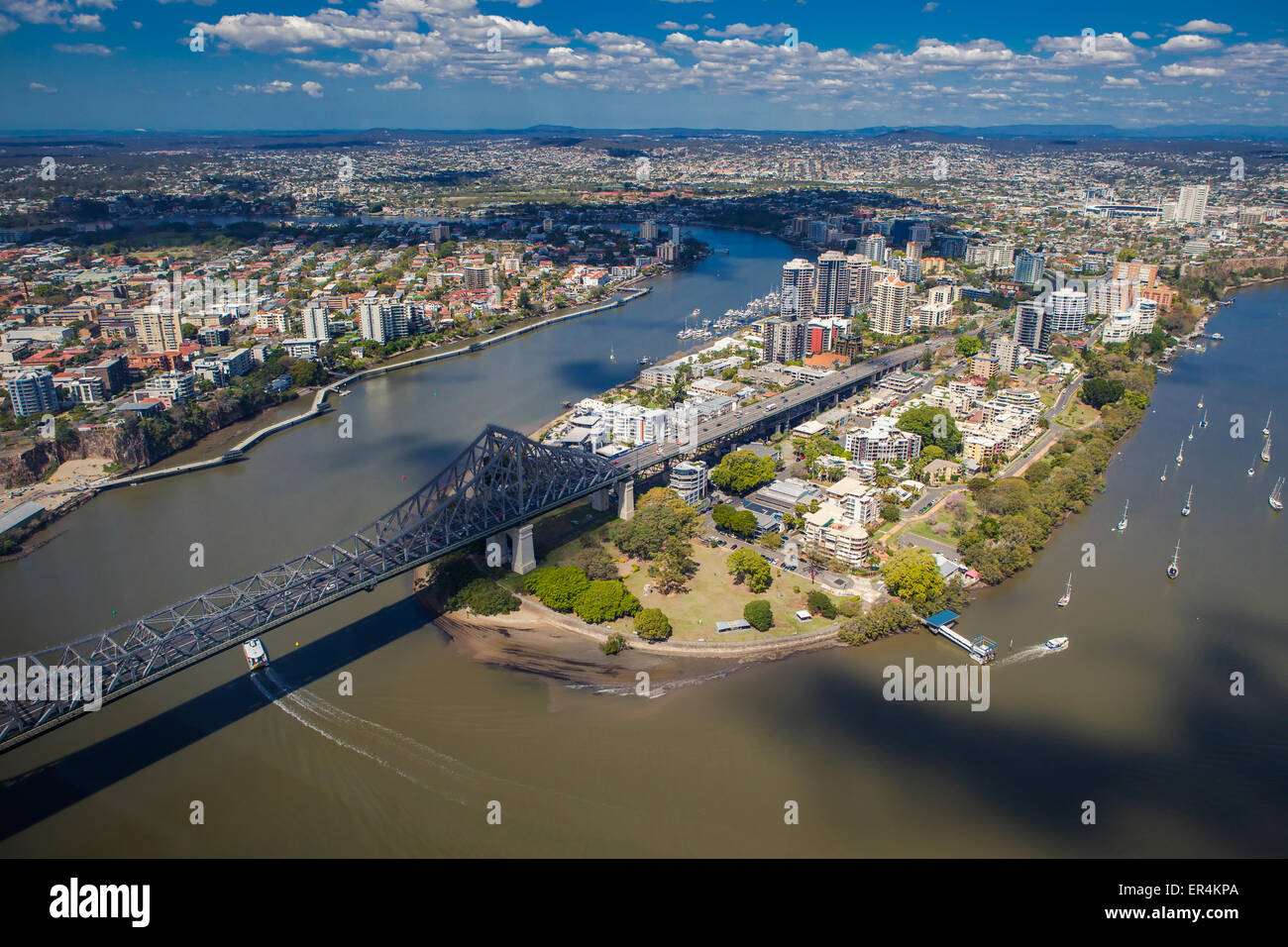 Kangaroo Points suburb of Brisbane from the air, Story Bridge Stock ...