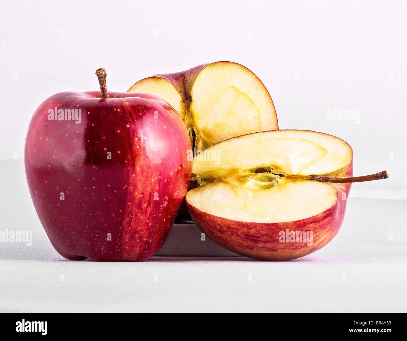 Red rosy hi-res stock photography and images - Alamy