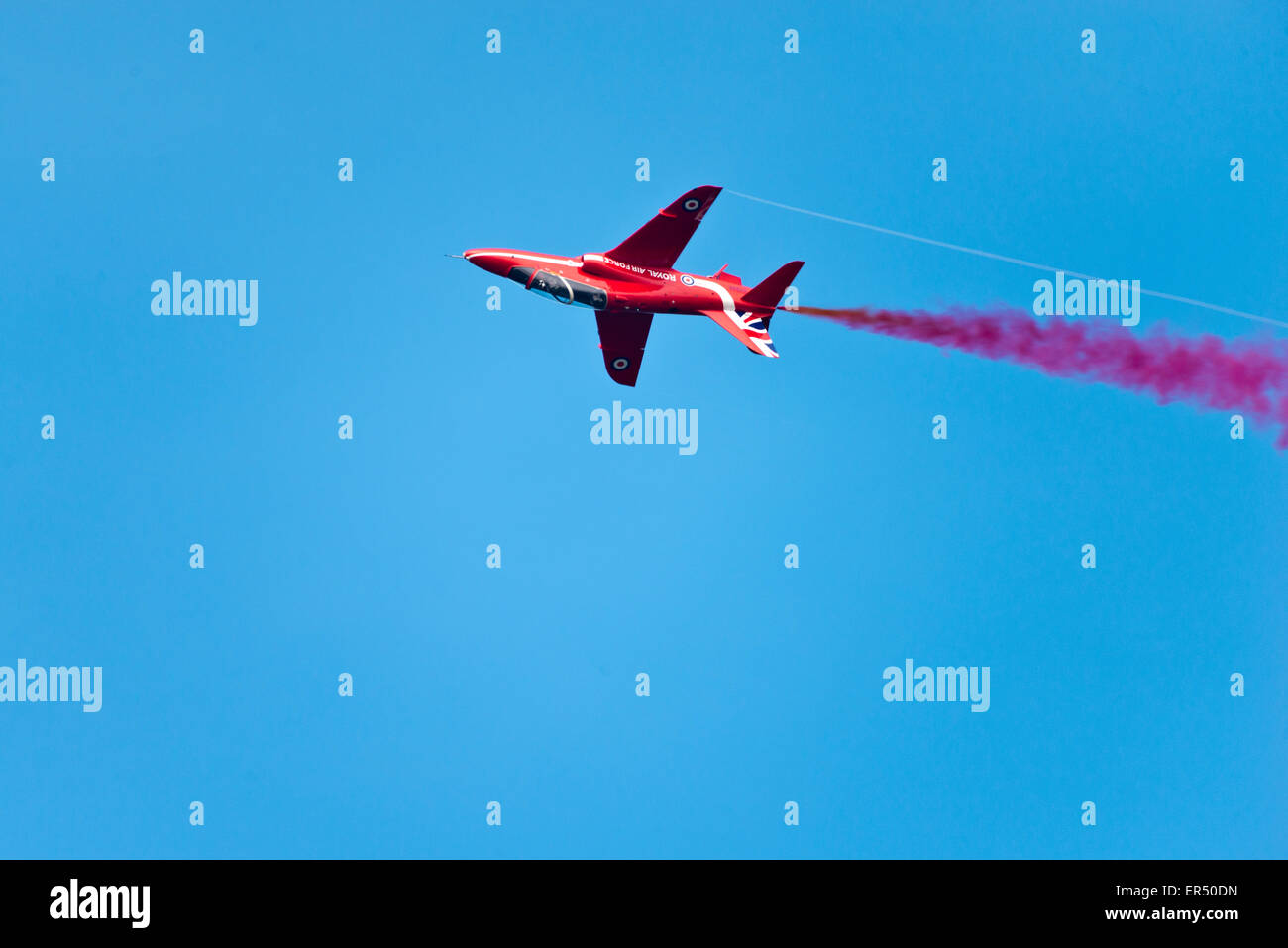 Red arrows hawk t1 hi-res stock photography and images - Alamy