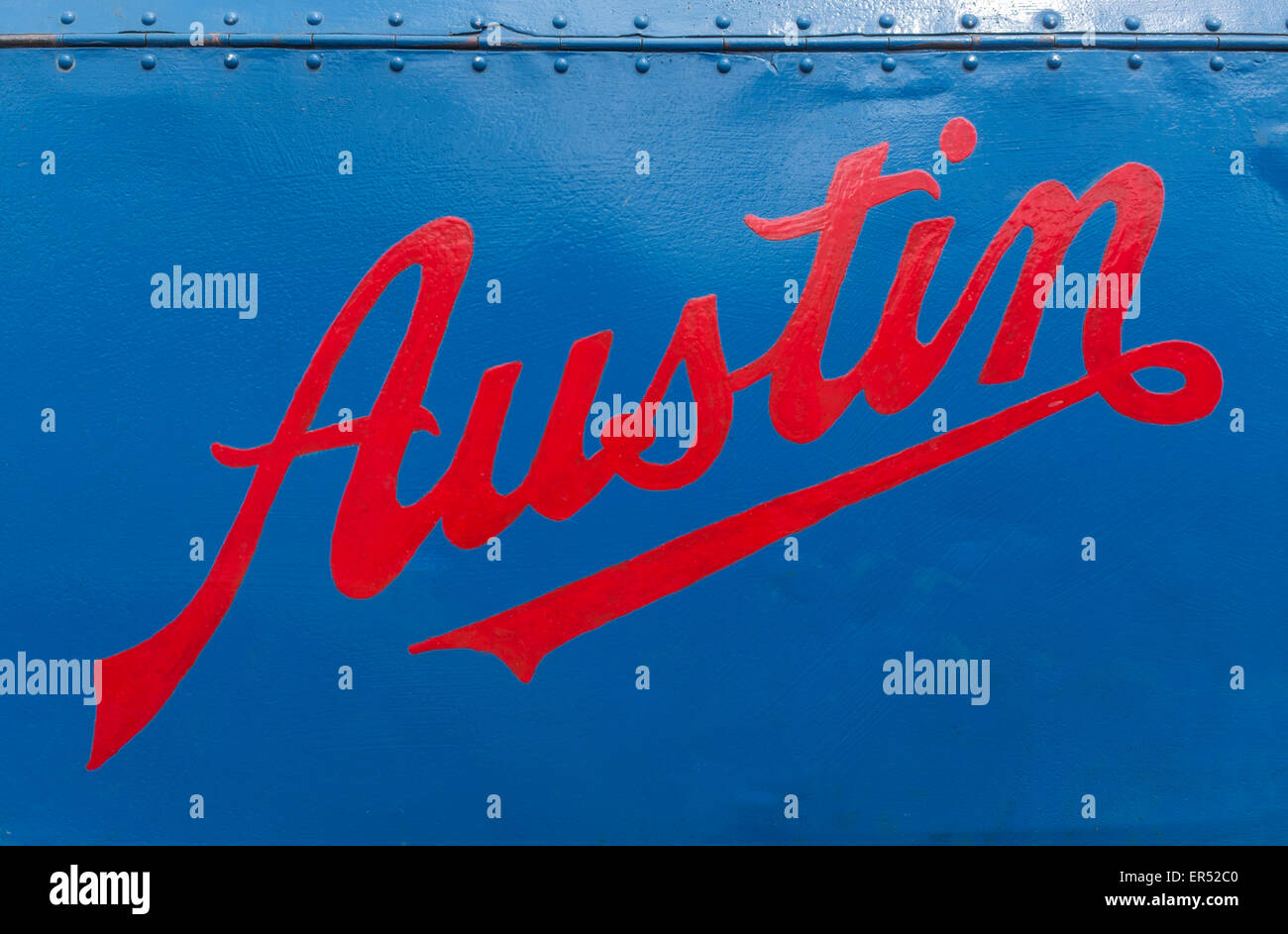 Pre war tractor hi-res stock photography and images - Alamy