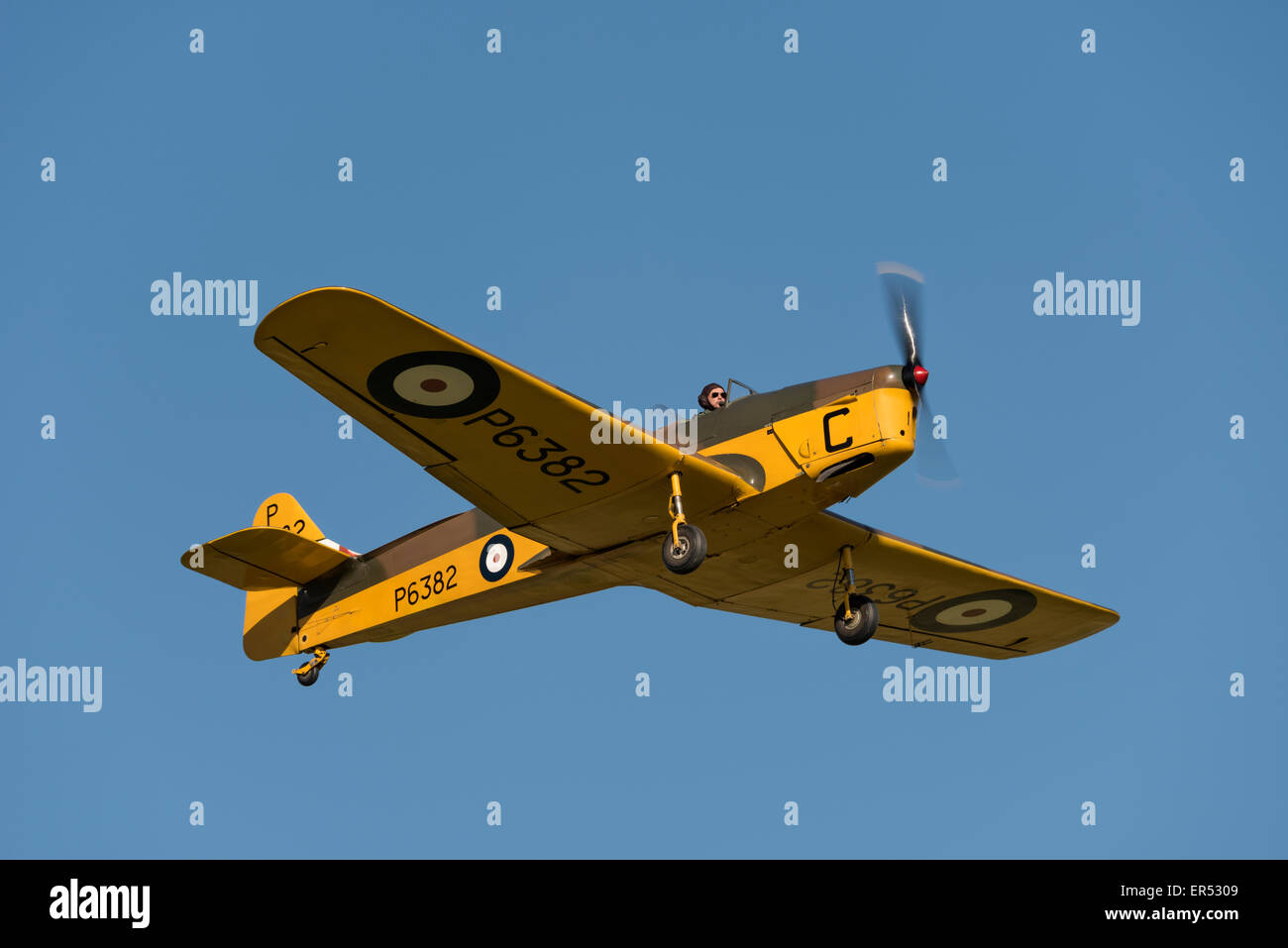 Miles Magister M.14 Old Warden The Shuttleworth Collection airshow ...