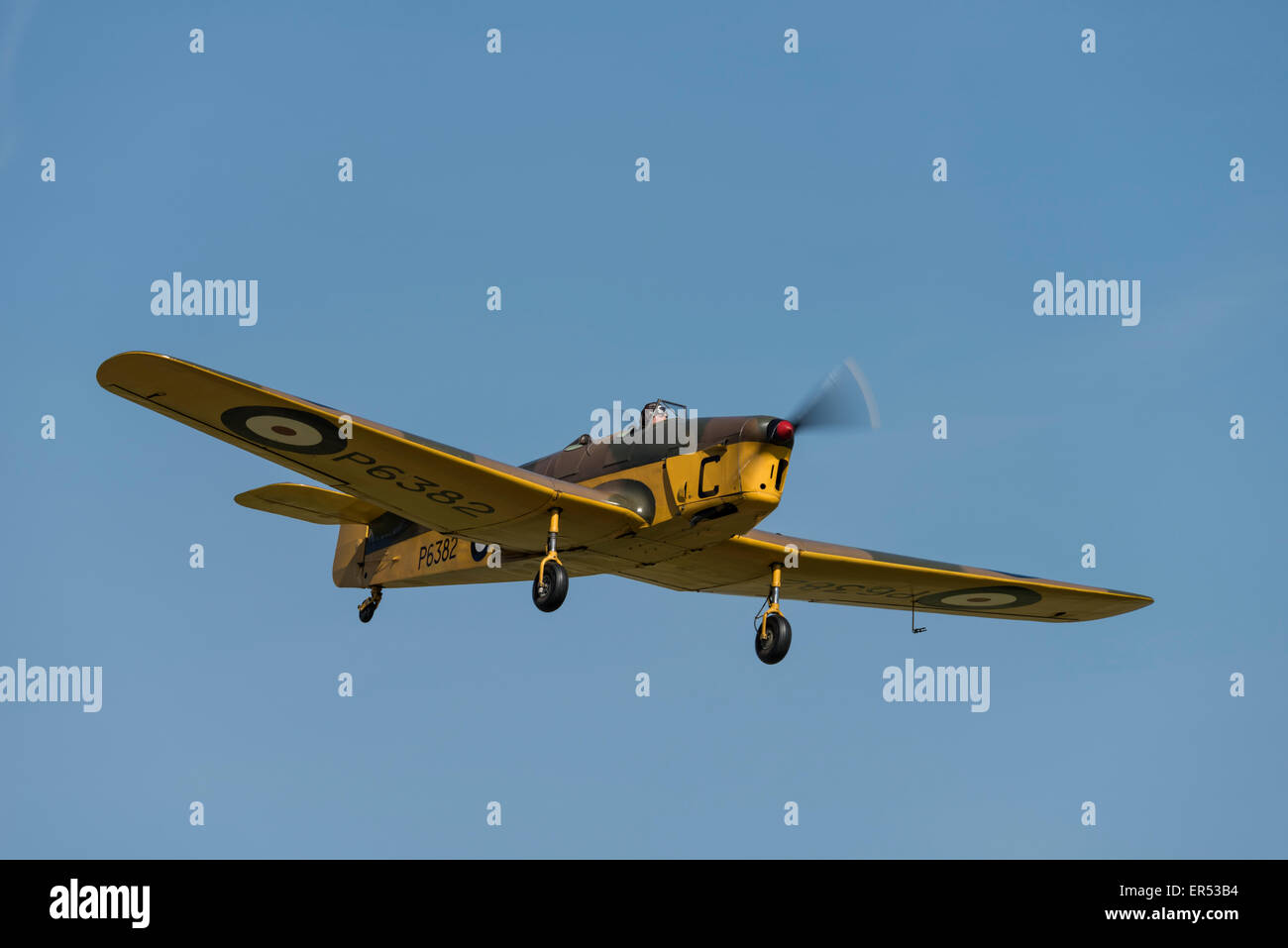 Miles Magister M.14 Old Warden The Shuttleworth Collection airshow ...