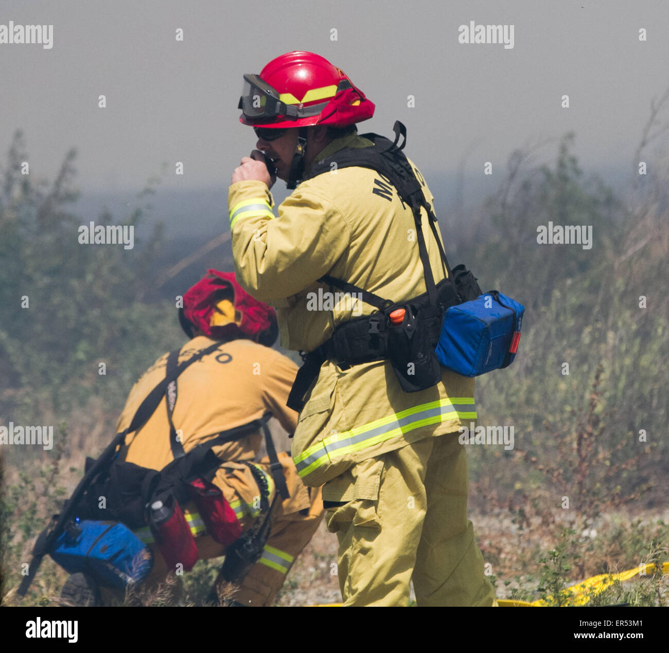 Fast moving grass fires hi-res stock photography and images - Alamy