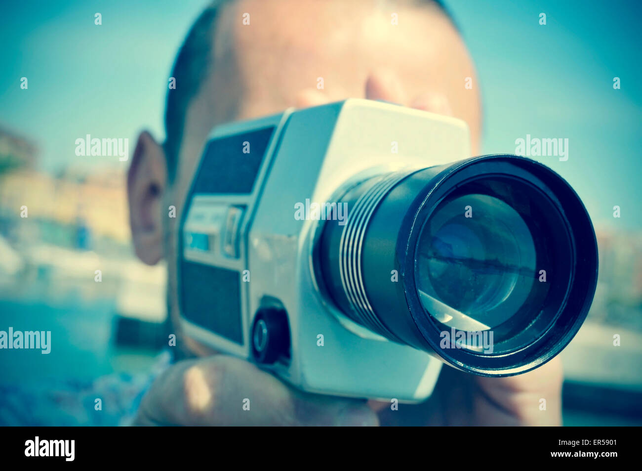 Filming hi-res stock photography and images - Alamy