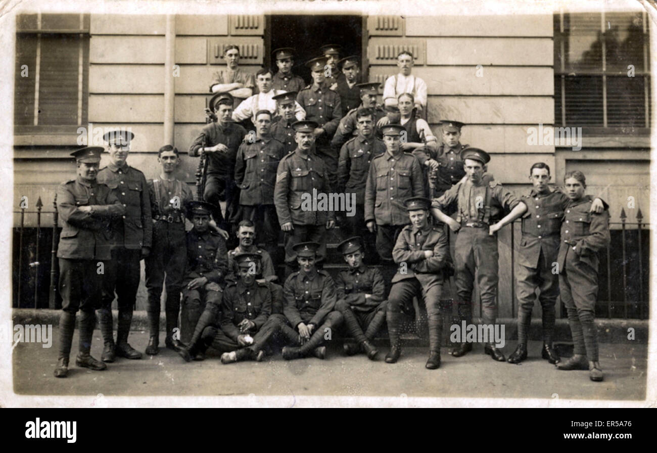 Group soldiers hi-res stock photography and images - Alamy