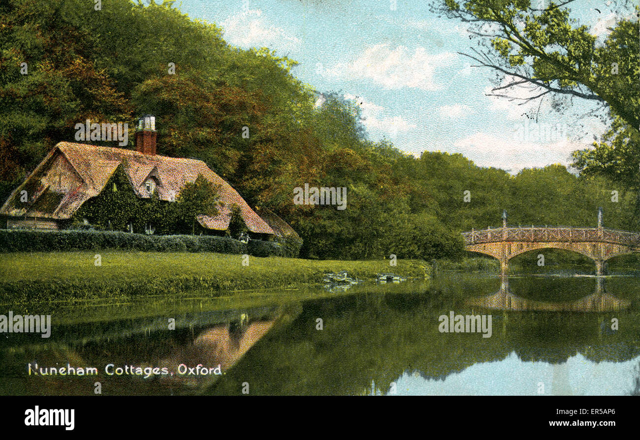 Nuneham Cottages, Oxford, Oxfordshire Stock Photo - Alamy