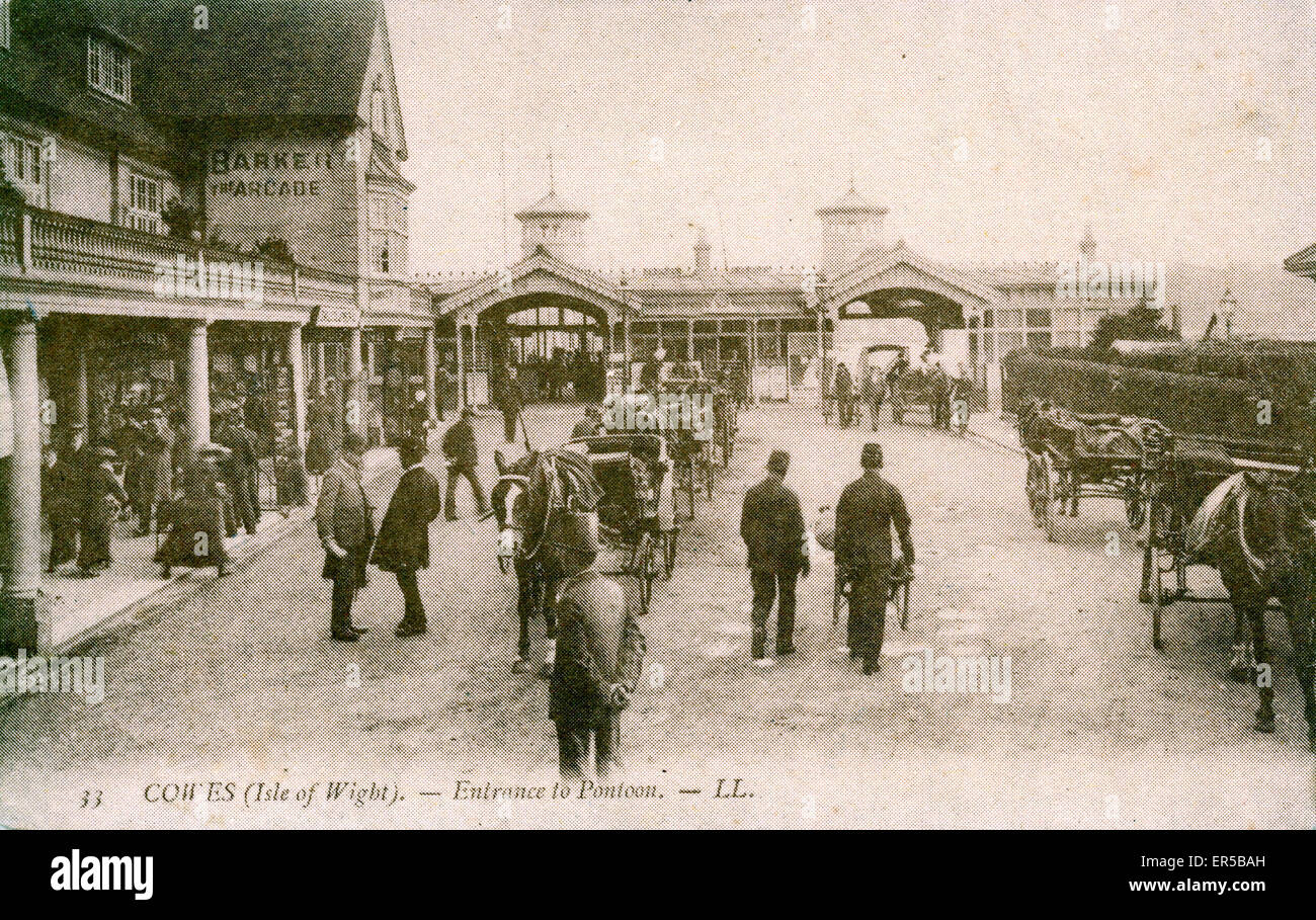 Entrance to Pontoon, Cowes, Isle of Wight Stock Photo - Alamy
