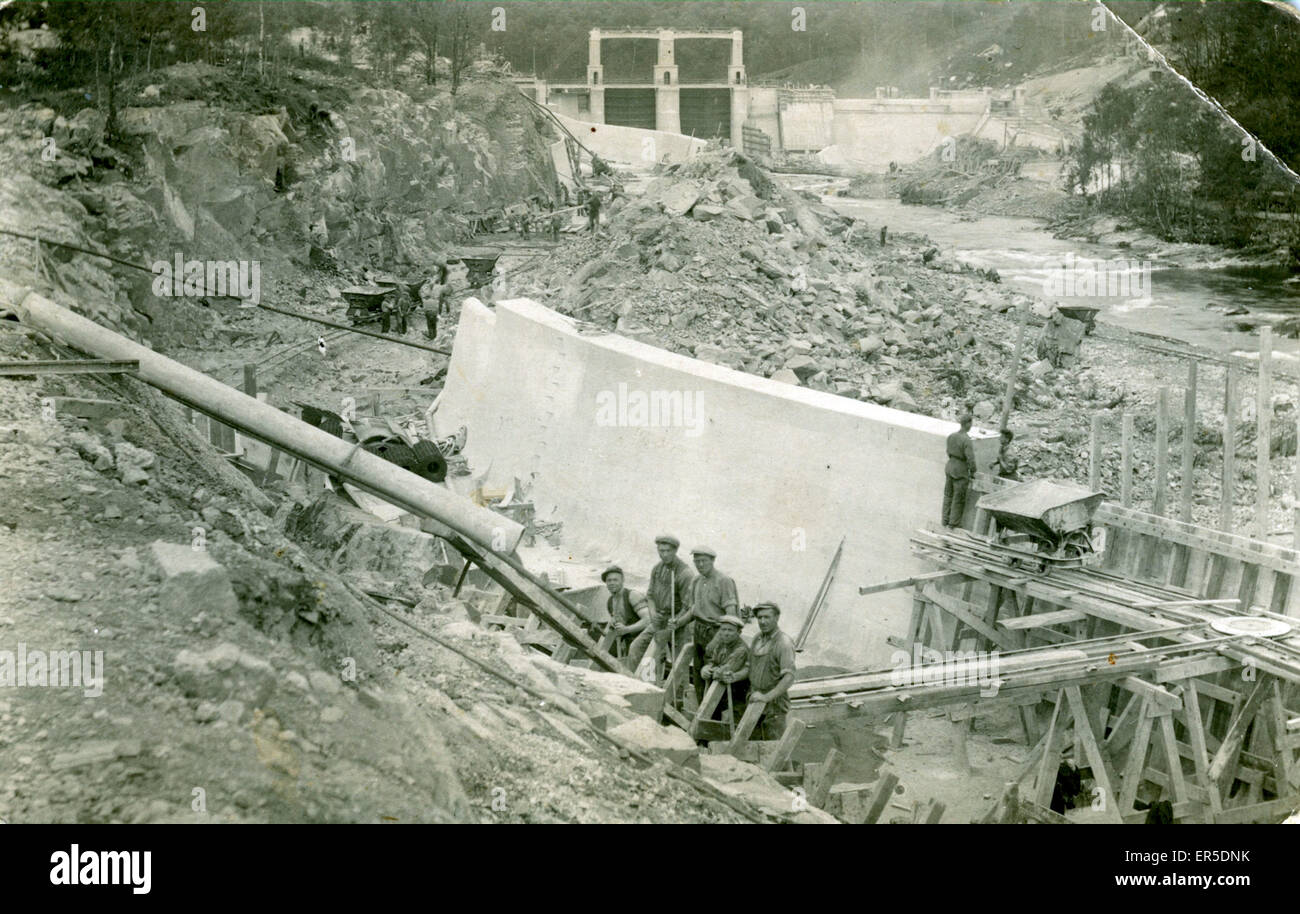 1920s construction hi-res stock photography and images - Alamy