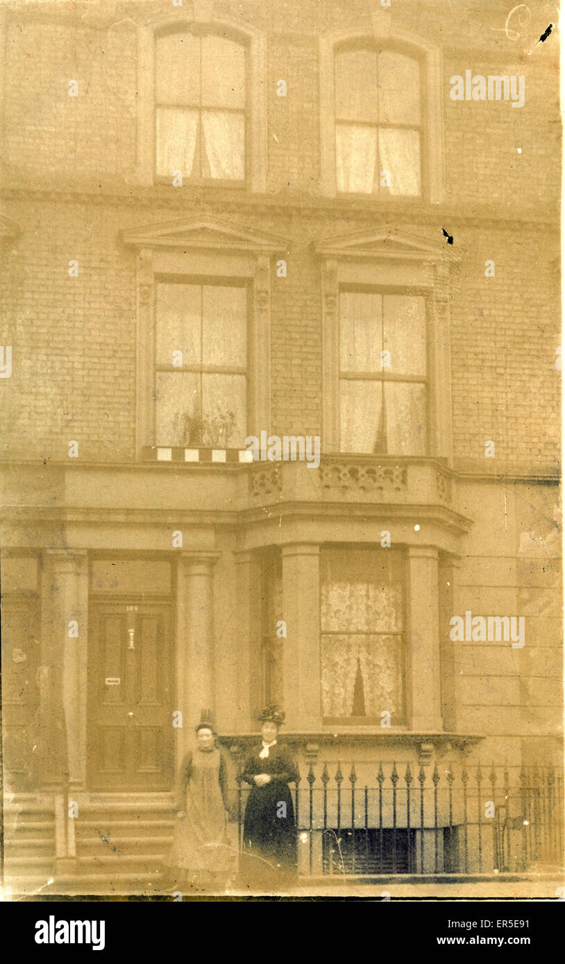 Terraced House - Ifield Road, Kensington, London Stock Photo - Alamy