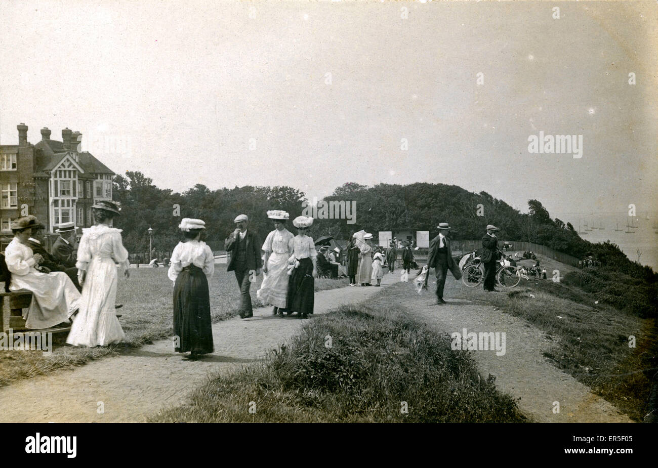 The Tankerton Hotel & Fine Edwardian Ladies on the Cliff-Top Stock ...