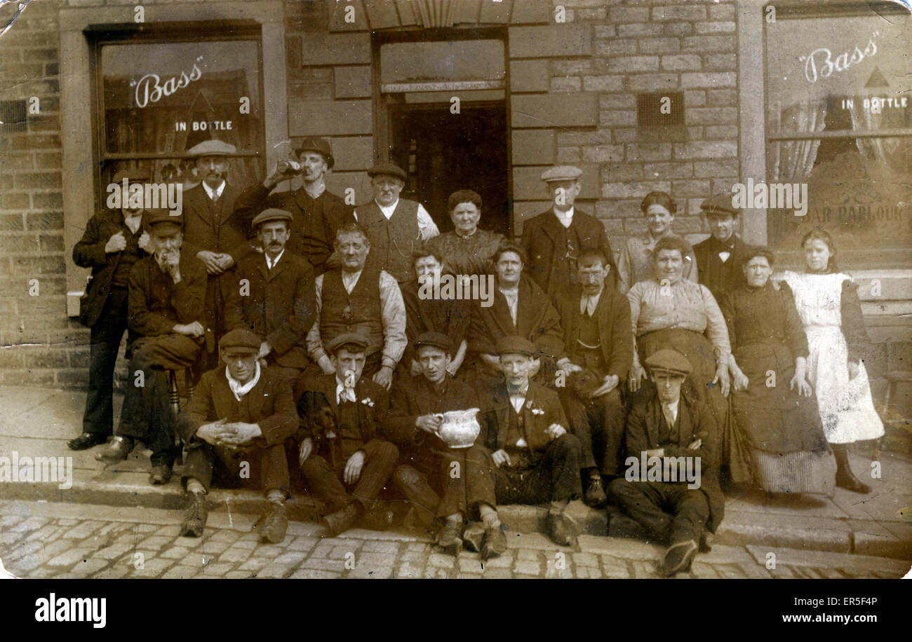 Public House, Flockton, Yorkshire Stock Photo - Alamy