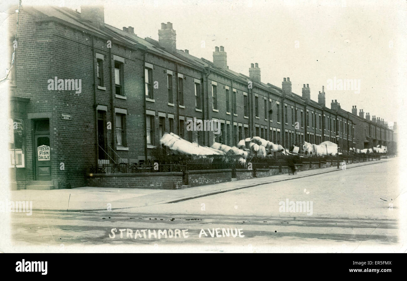 Strathmore Avenue, Harehills, Yorkshire Stock Photo - Alamy