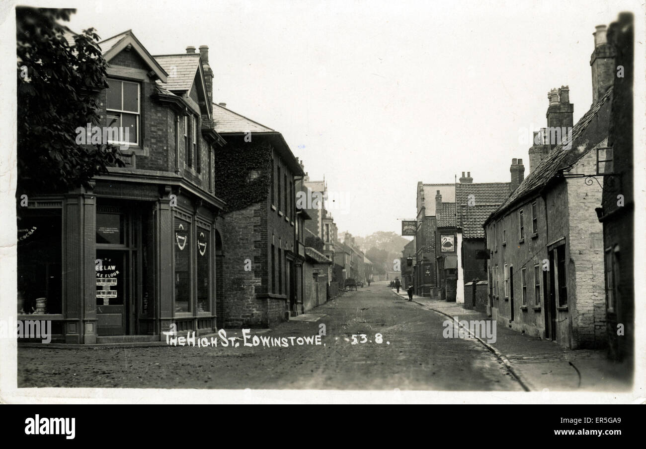 The High Street, Edwinstowe, Nottinghamshire Stock Photo - Alamy