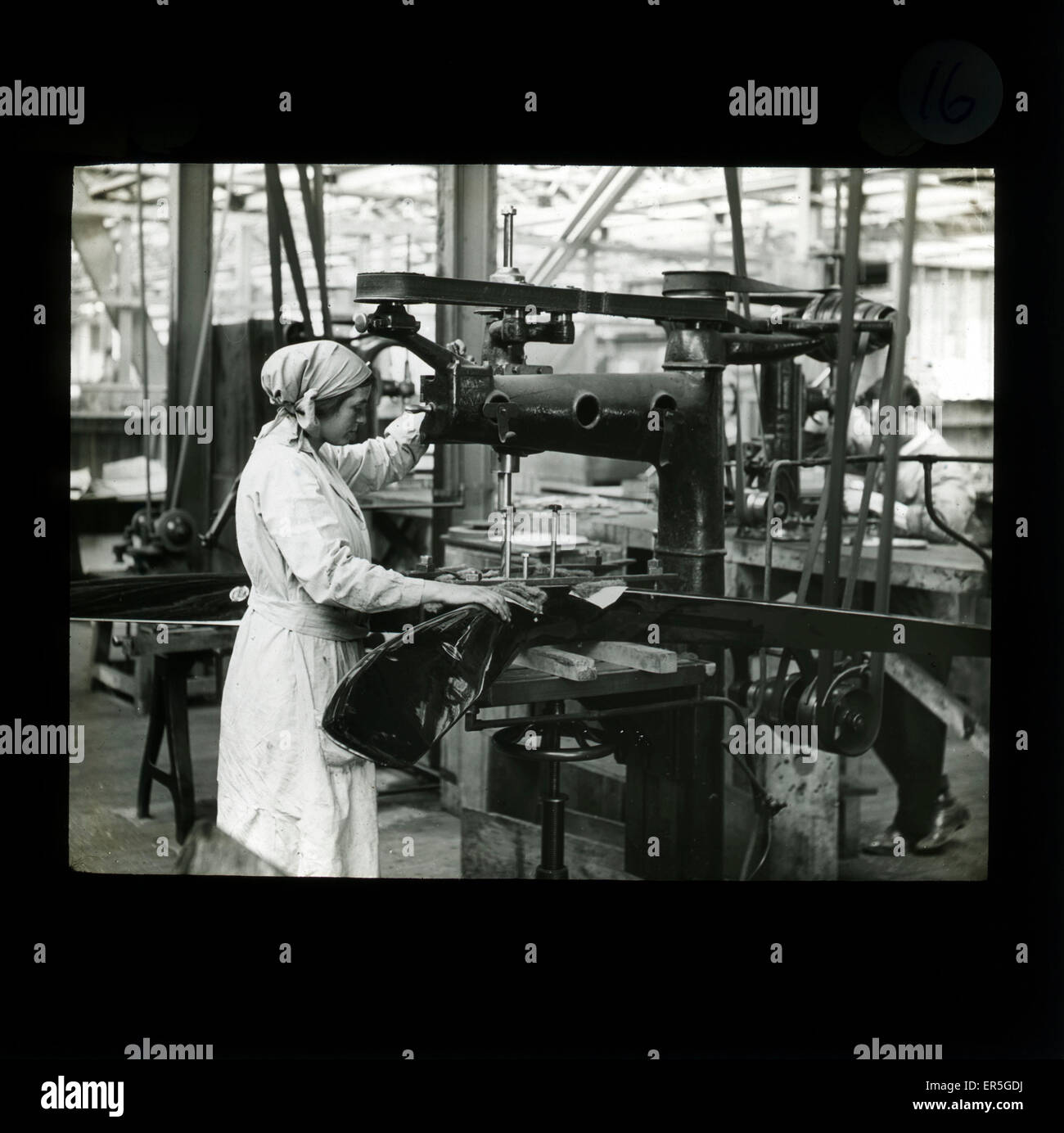 World war one aircraft factory hi-res stock photography and images - Alamy