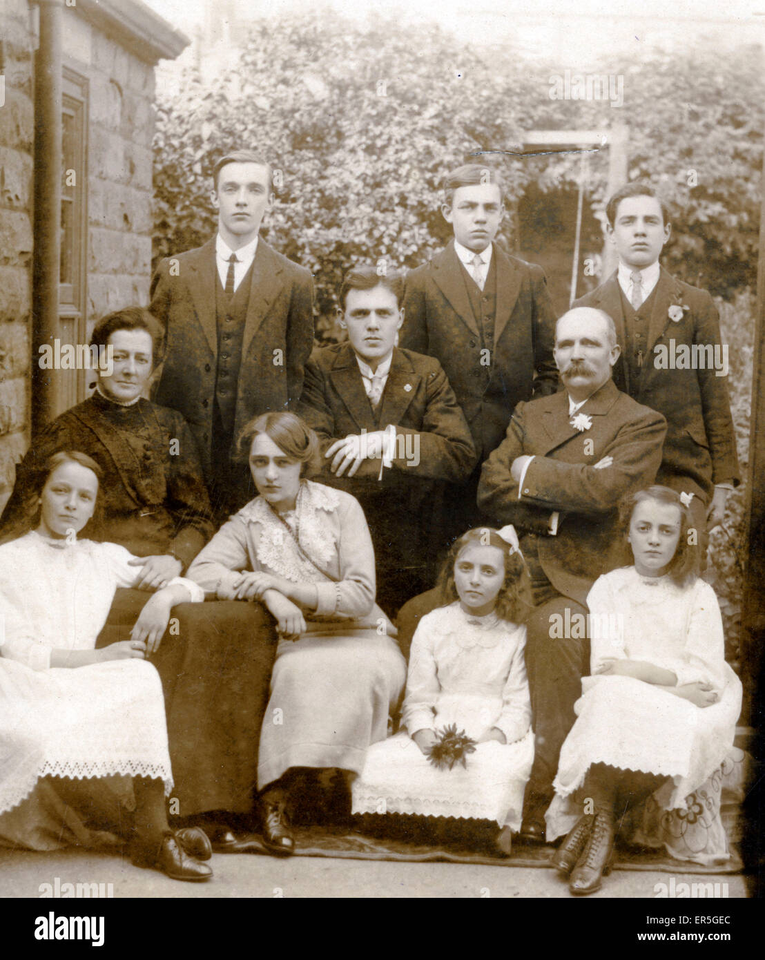 Family Group, Mapplewell, Yorkshire Stock Photo - Alamy