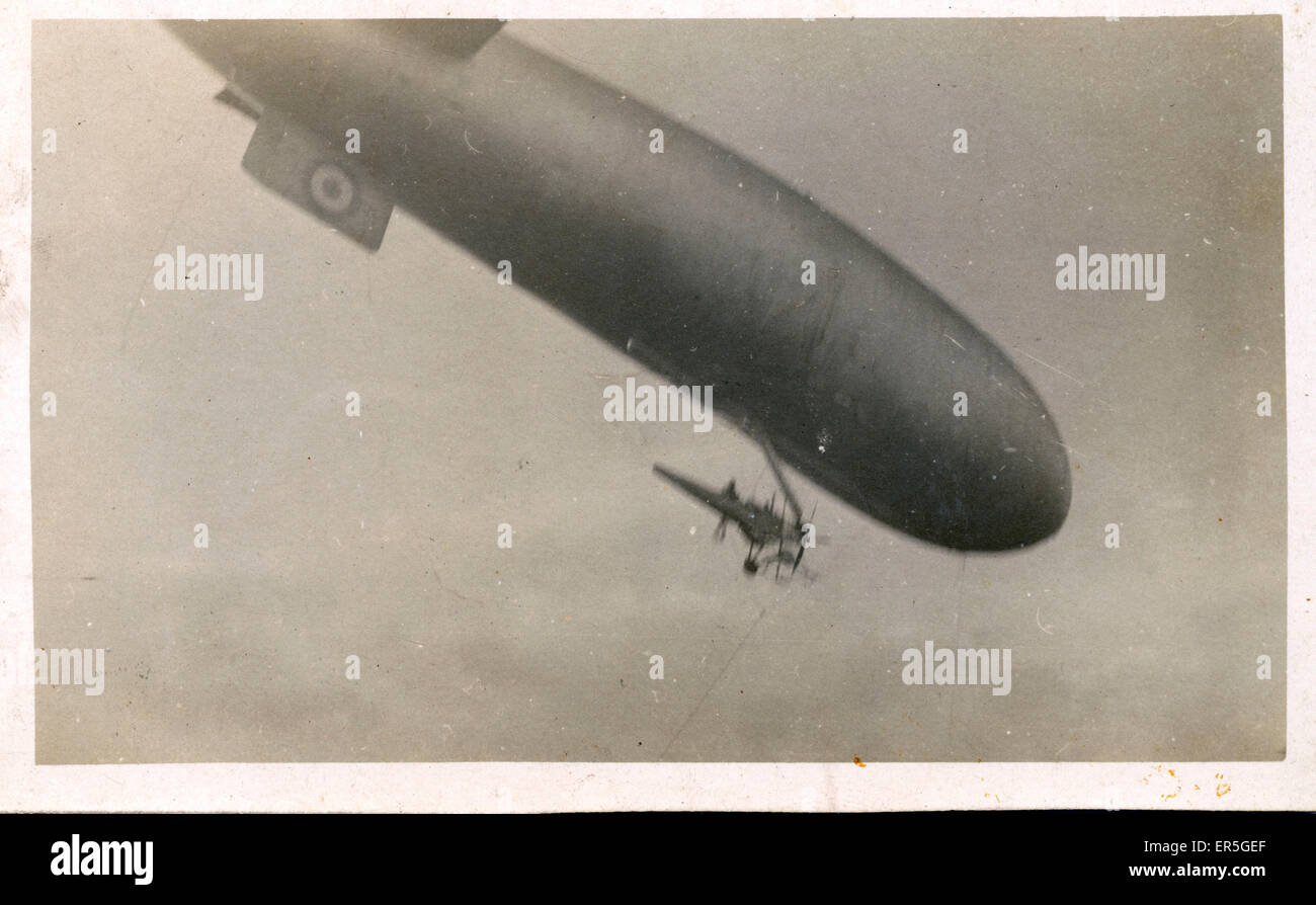 WW1 Airship - Balloon Stock Photo - Alamy