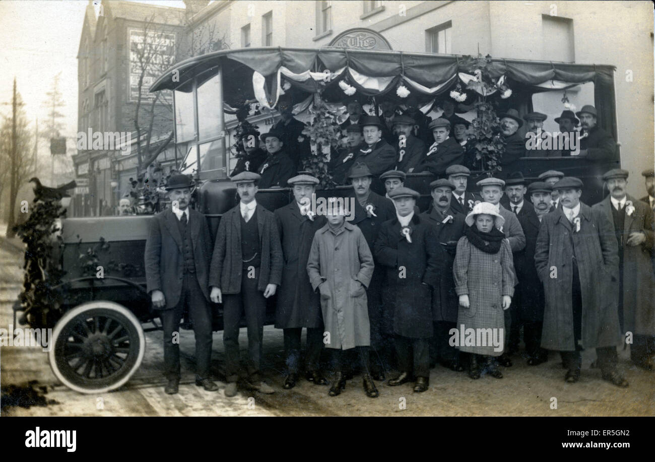 Charabanc London High Resolution Stock Photography and Images - Alamy
