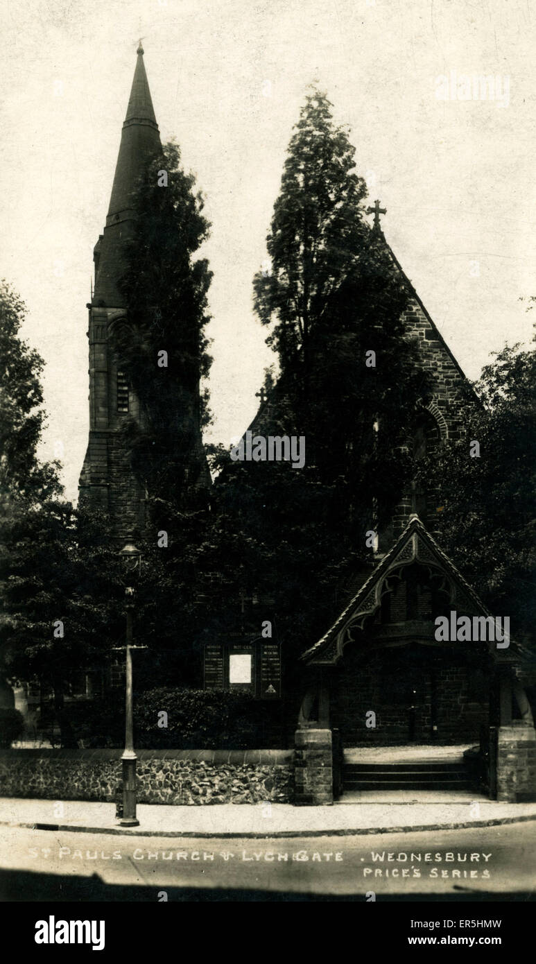 Lychgate hi-res stock photography and images - Alamy