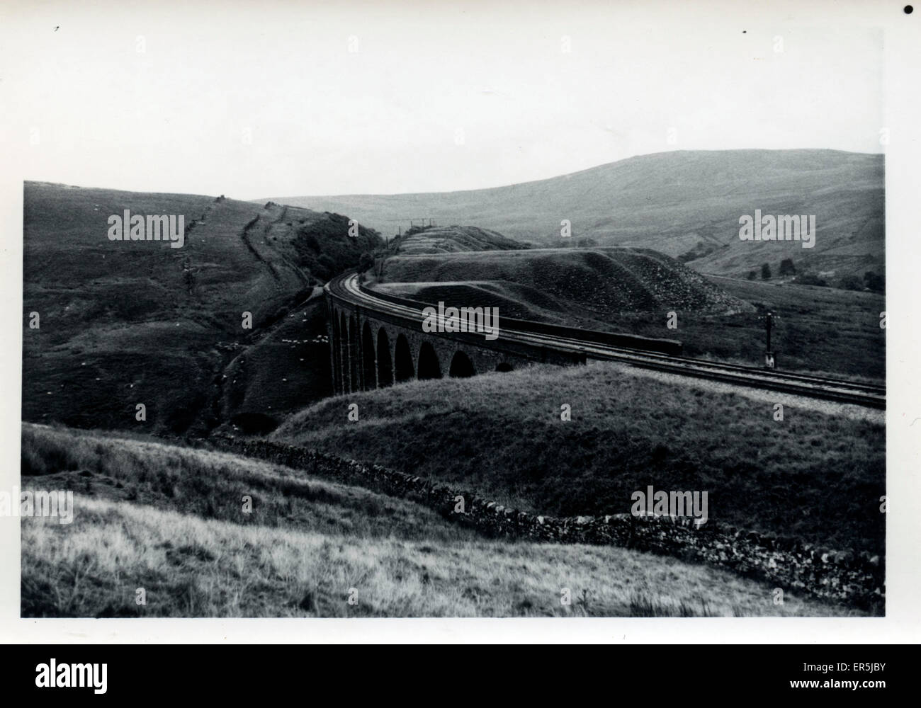Settle to Carlisle Railway Viaduct, Dent Head, Cumbria Stock Photo - Alamy