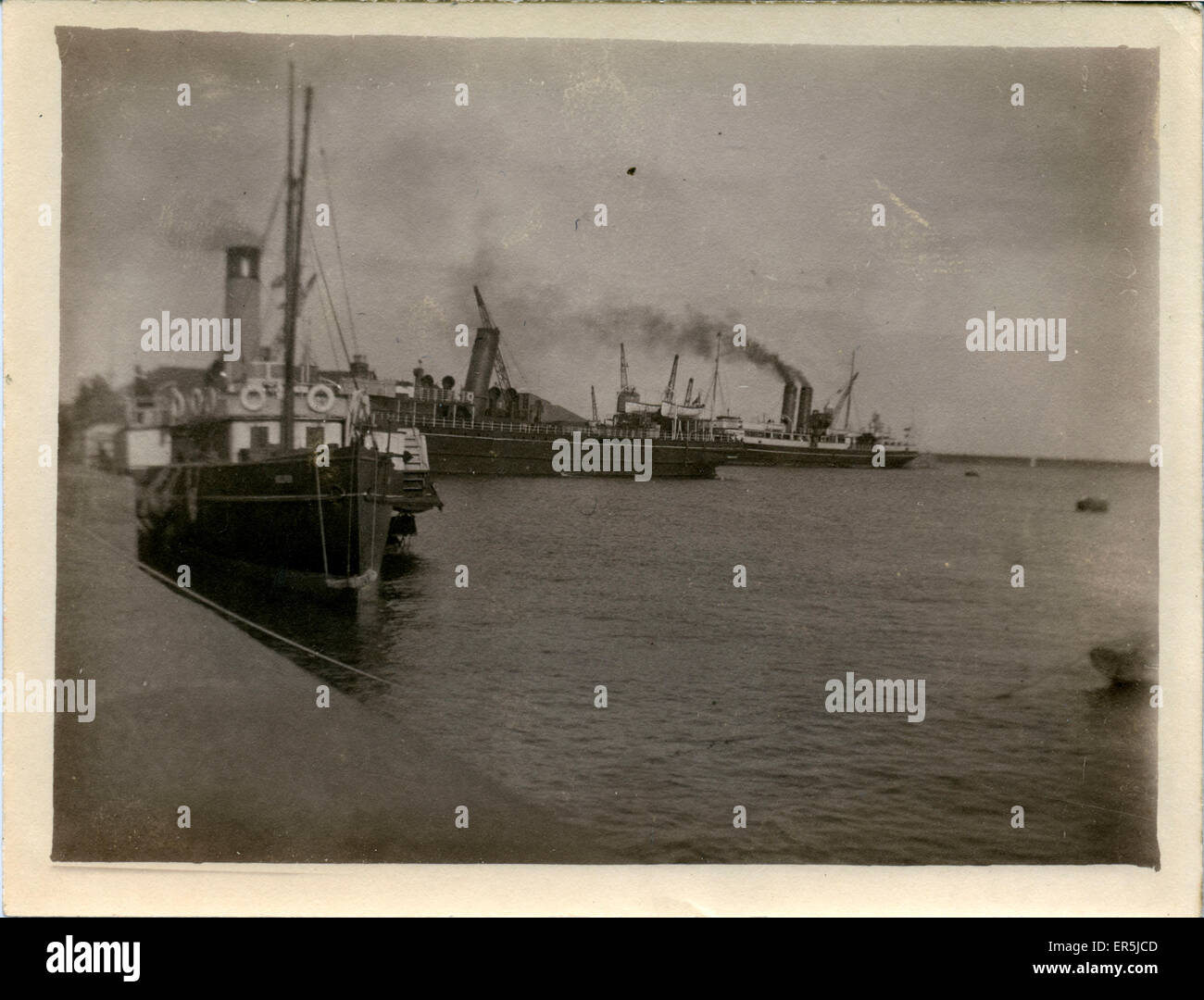 Steam Ships Pembroke & Reindeer, St Peter Port, Channel Isla Stock ...