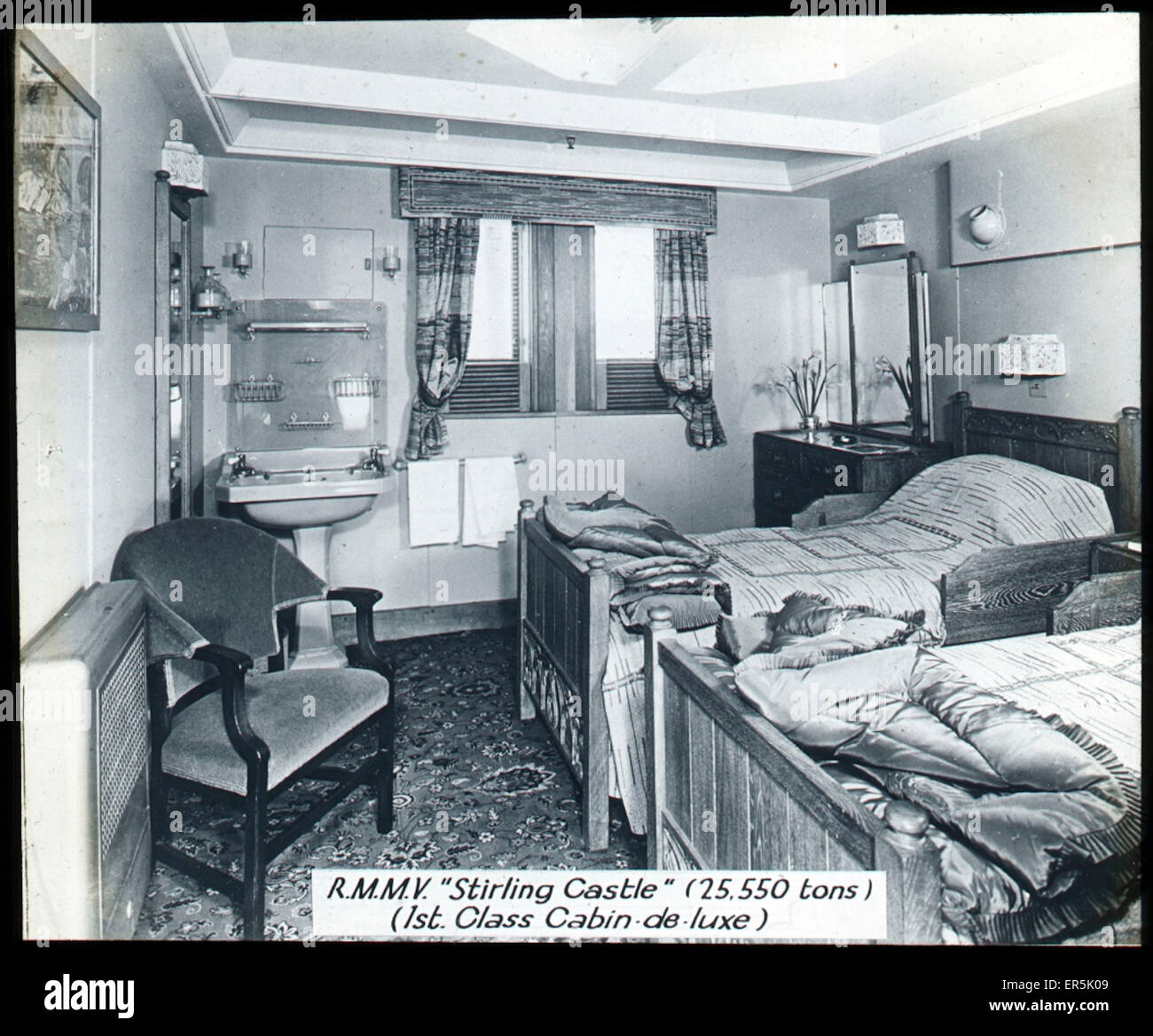 The RMMV Stirling Castle (Union Castle Line), . Showing a 1st Class ...