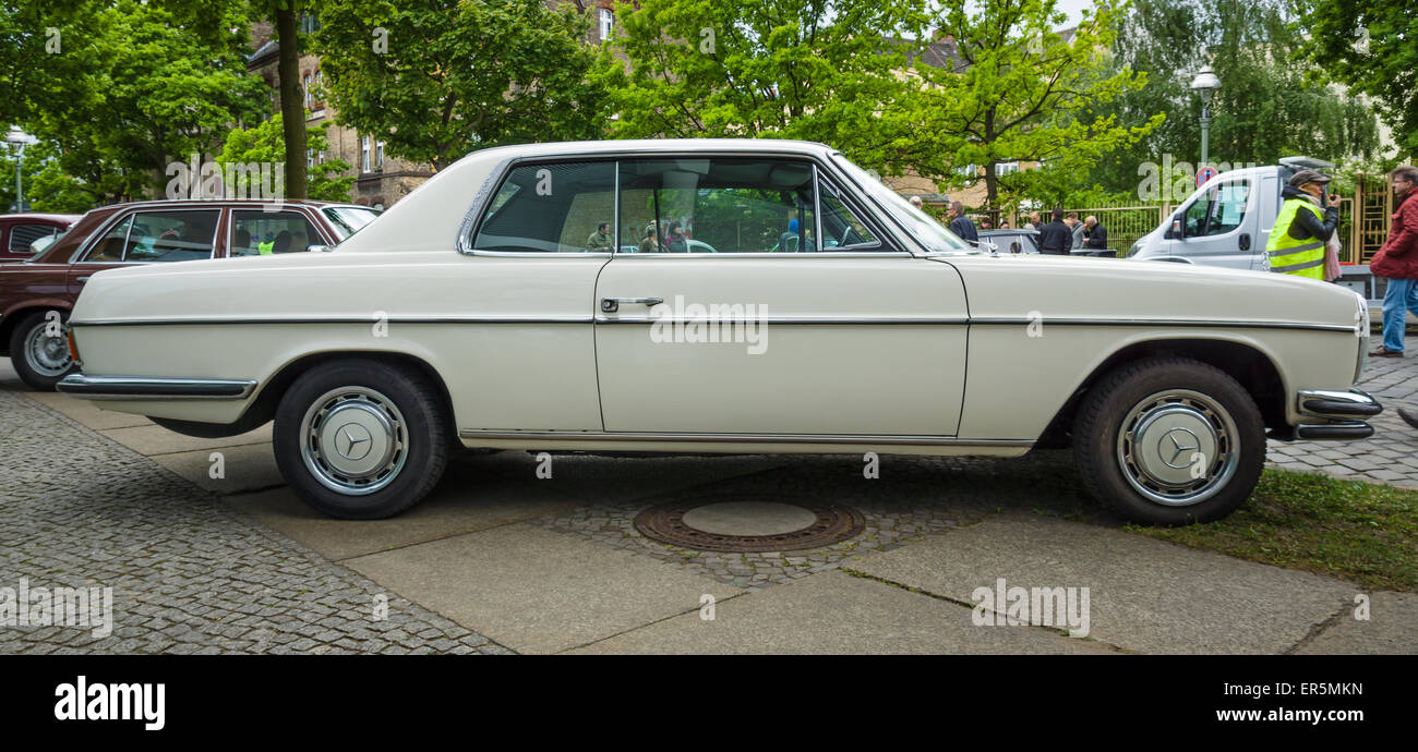 BERLIN - MAY 10, 2015: Mid-size luxury car Mercedes-Benz 250CE (W114 ...