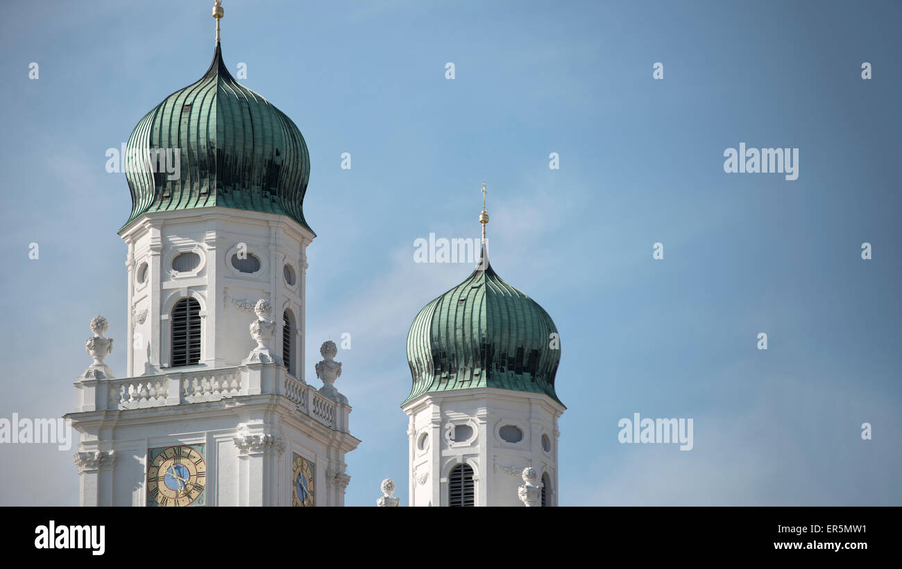 Church towers of St. Stephan's Cathedral, old town of Passau, Lower ...