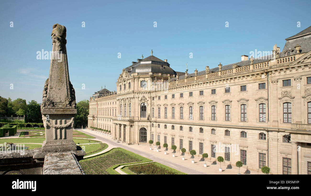 Royal gardens and Residenz, baroque era, Wuerzburg, Franconia, Bavaria ...