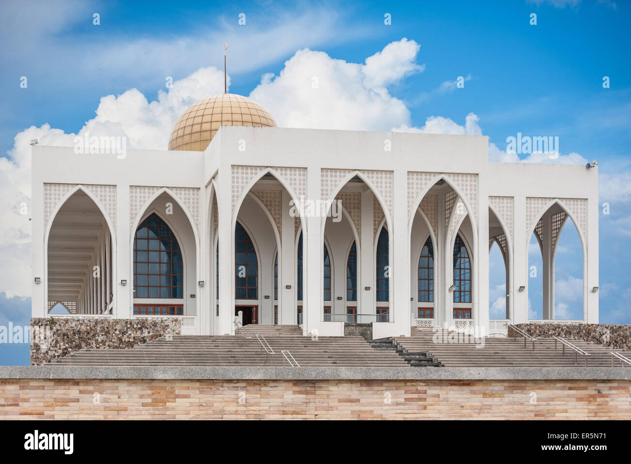 White mosque in southern Thailand Stock Photo - Alamy