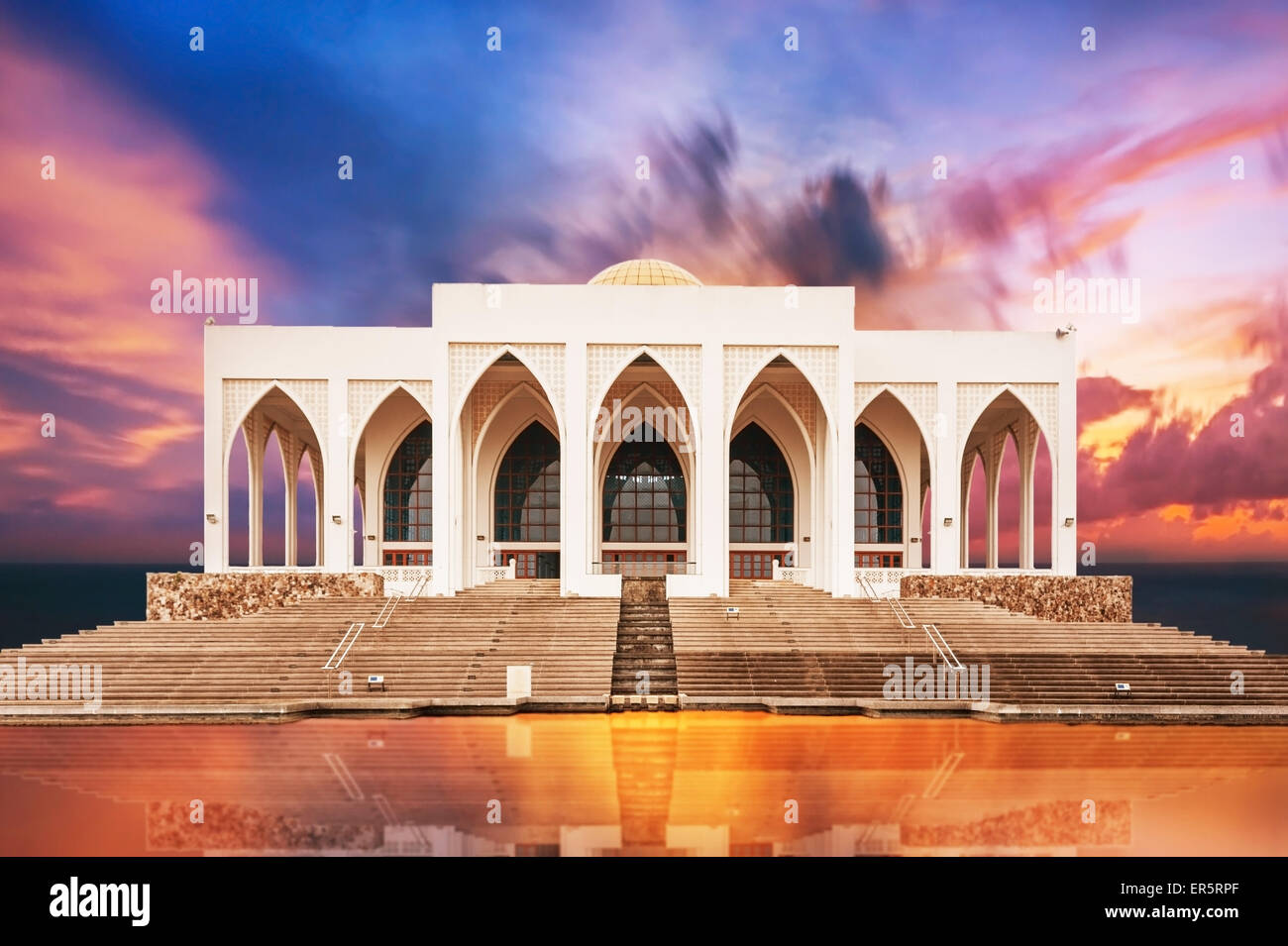 White mosque in southern Thailand Stock Photo - Alamy