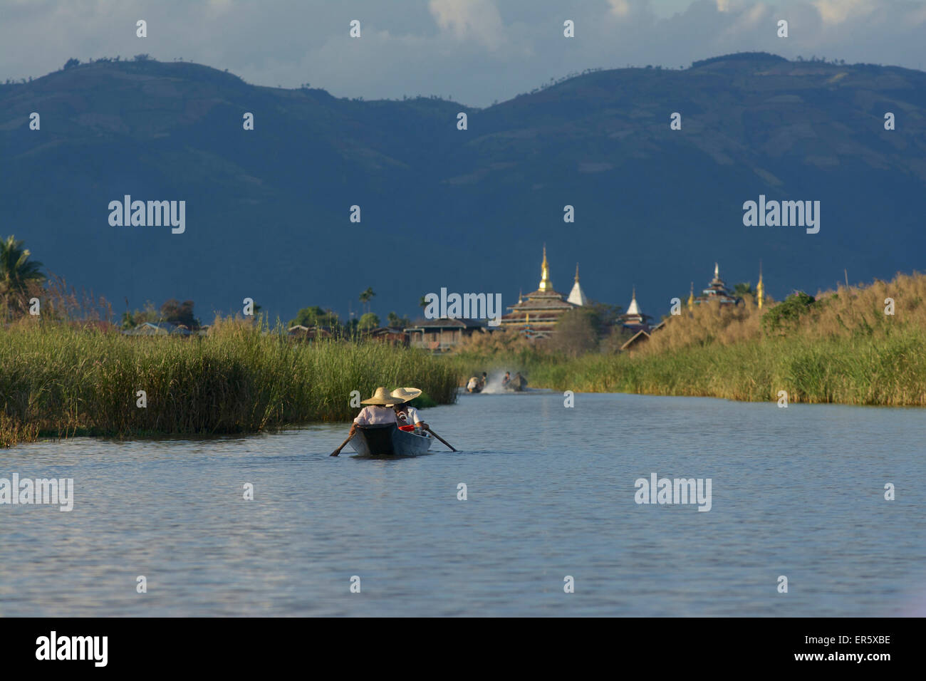 Boat next to Lin-gin monastery, Inle Lake, Shan Staat, Myanmar, Burma ...